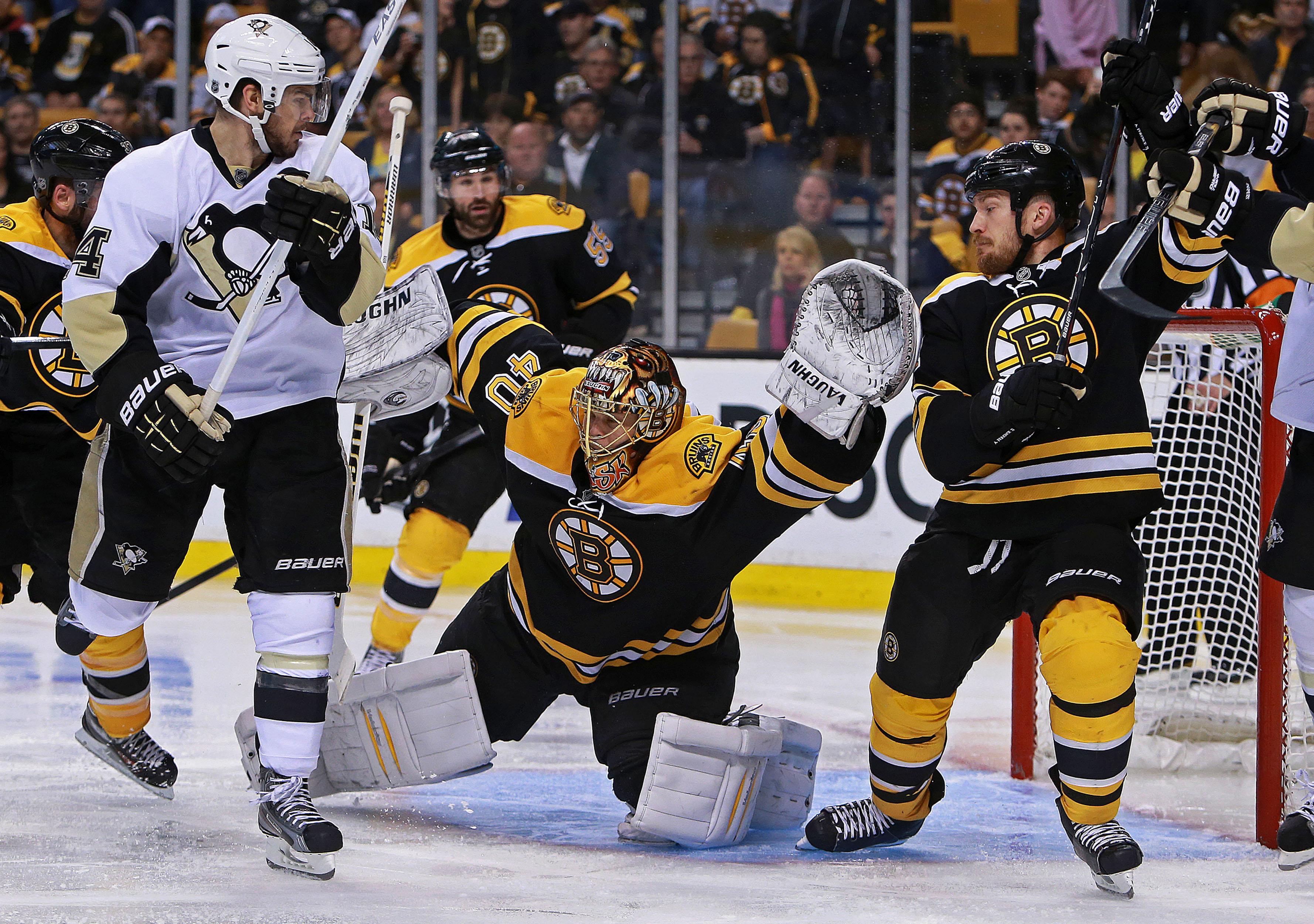 Tuukka Rask stops potent Penguins - The Boston Globe