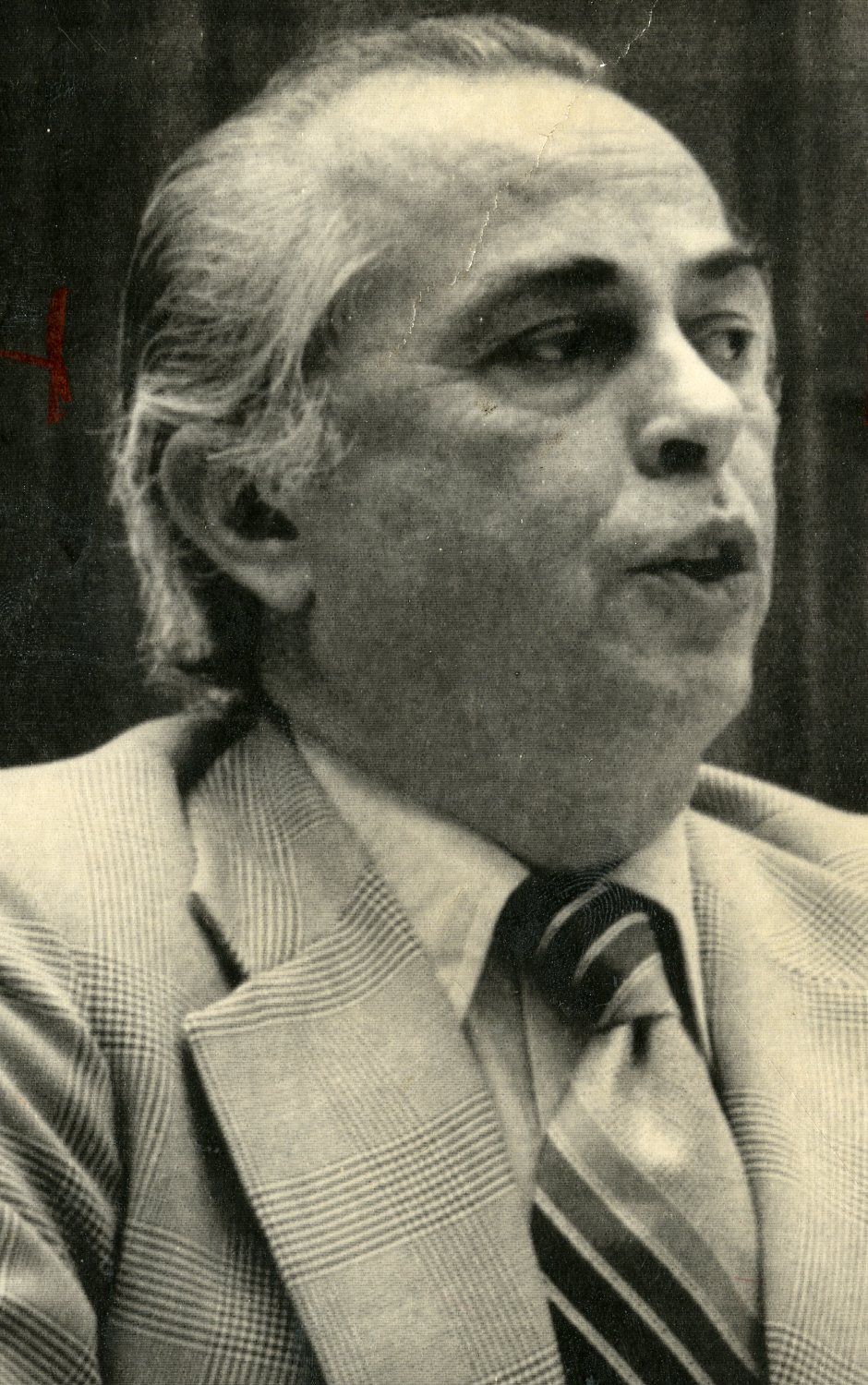 Fernand St. Germain, 86; R.I. congressman helped deregulate savings ...