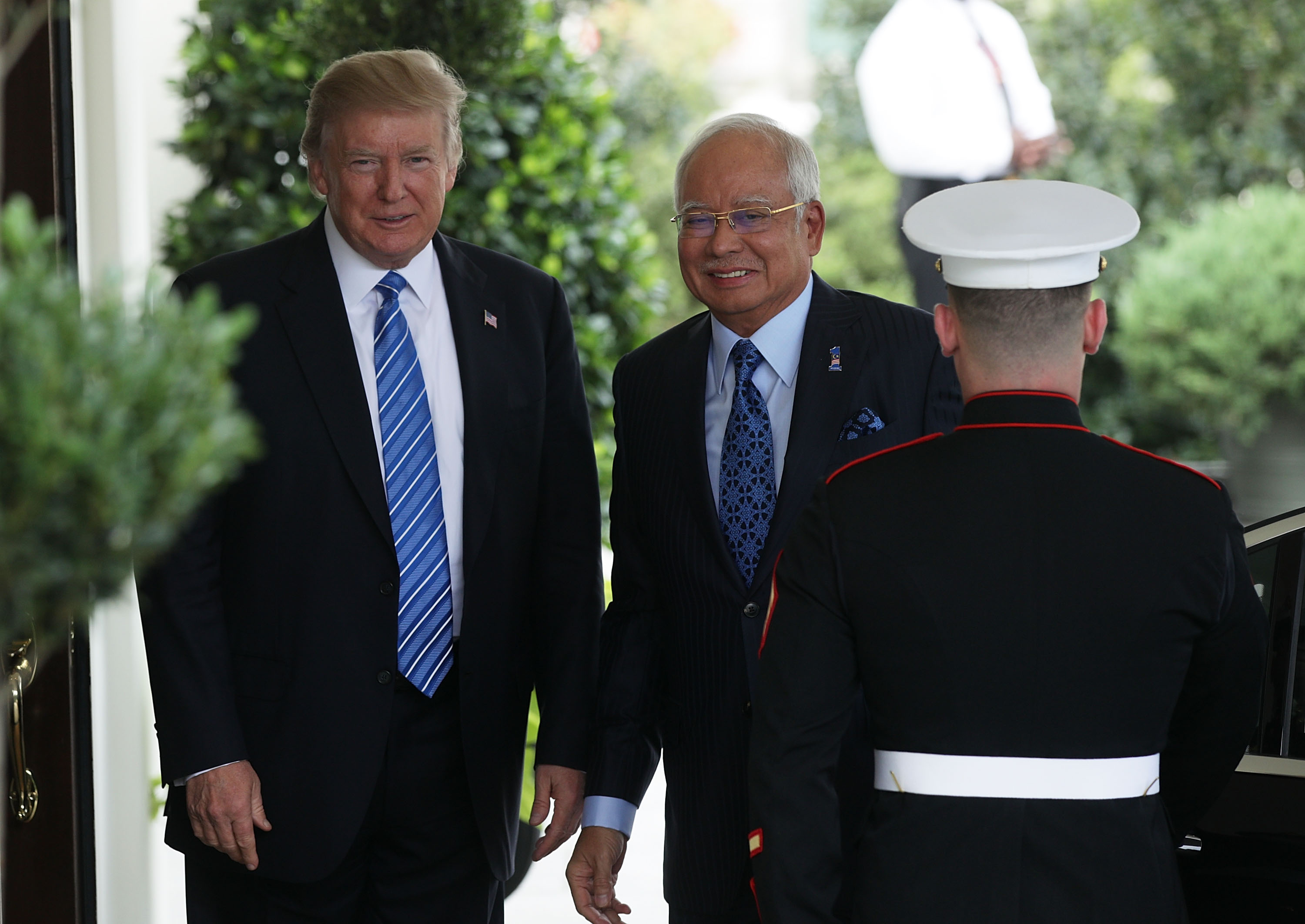 In another compliment directed at dictators, Trump welcomes Malaysian ...