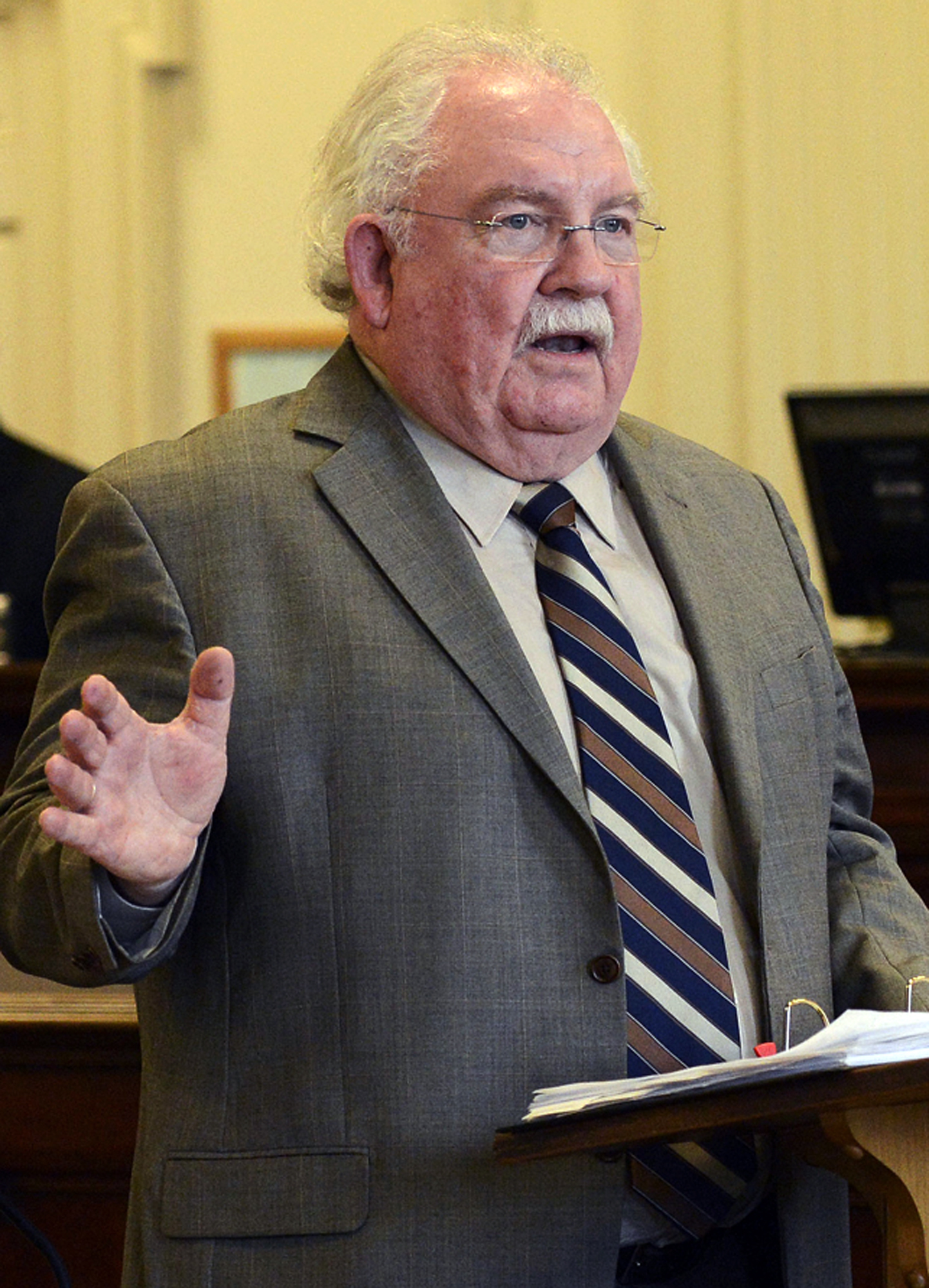 Dan Lilley, 79; lawyer took on notorious Maine cases - The Boston Globe