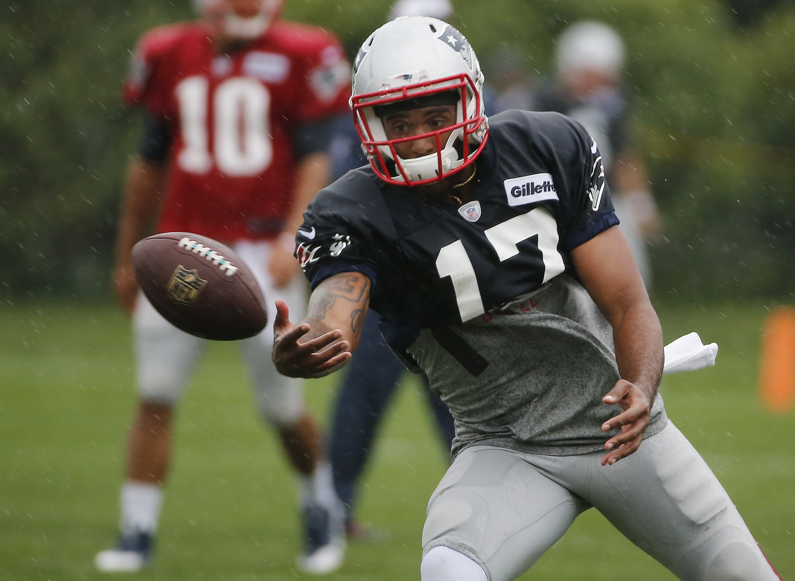 Aaron Dobson still playing catch-up - The Boston Globe