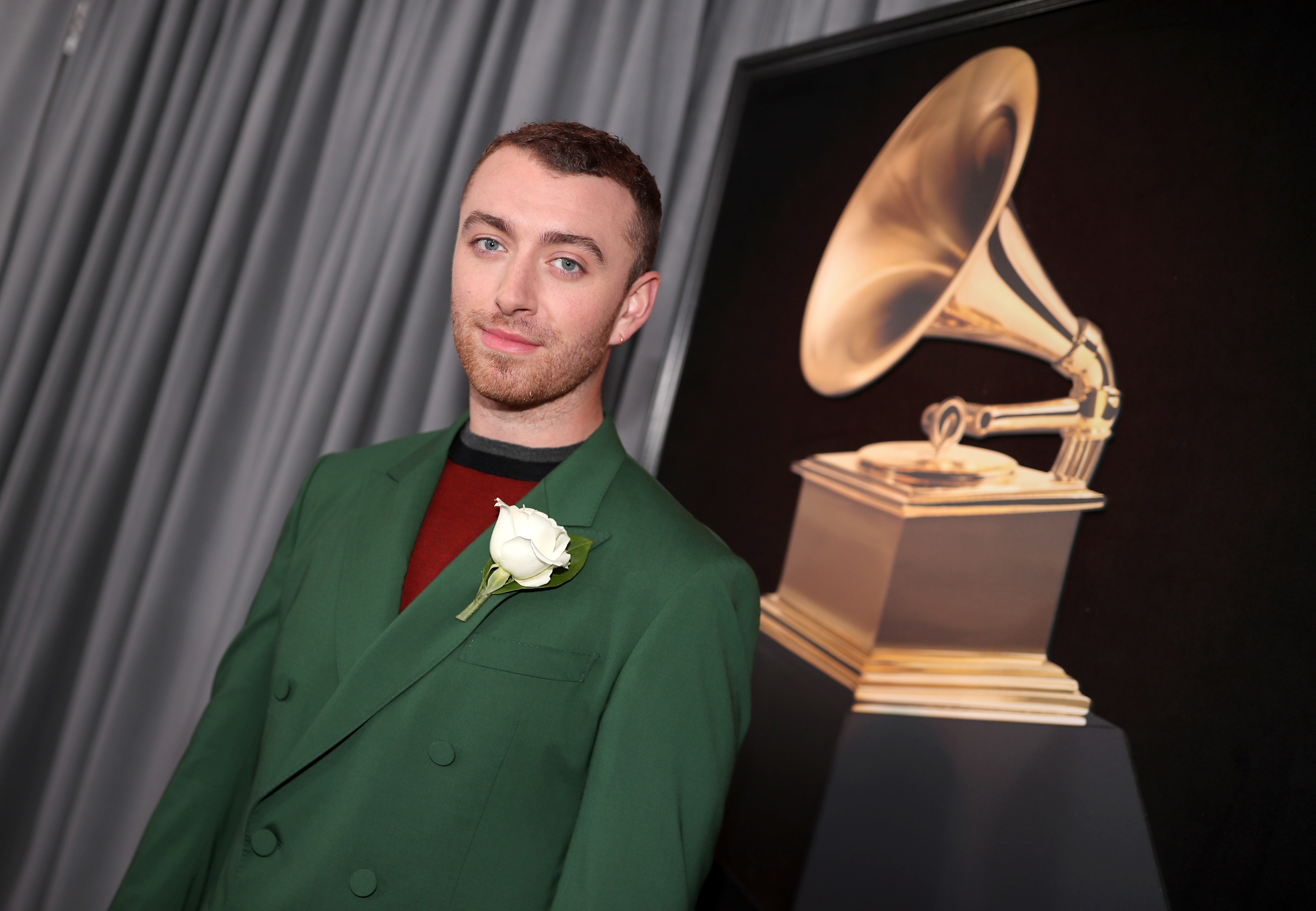A look at who’s wearing what on the Grammys’ red carpet - The Boston Globe