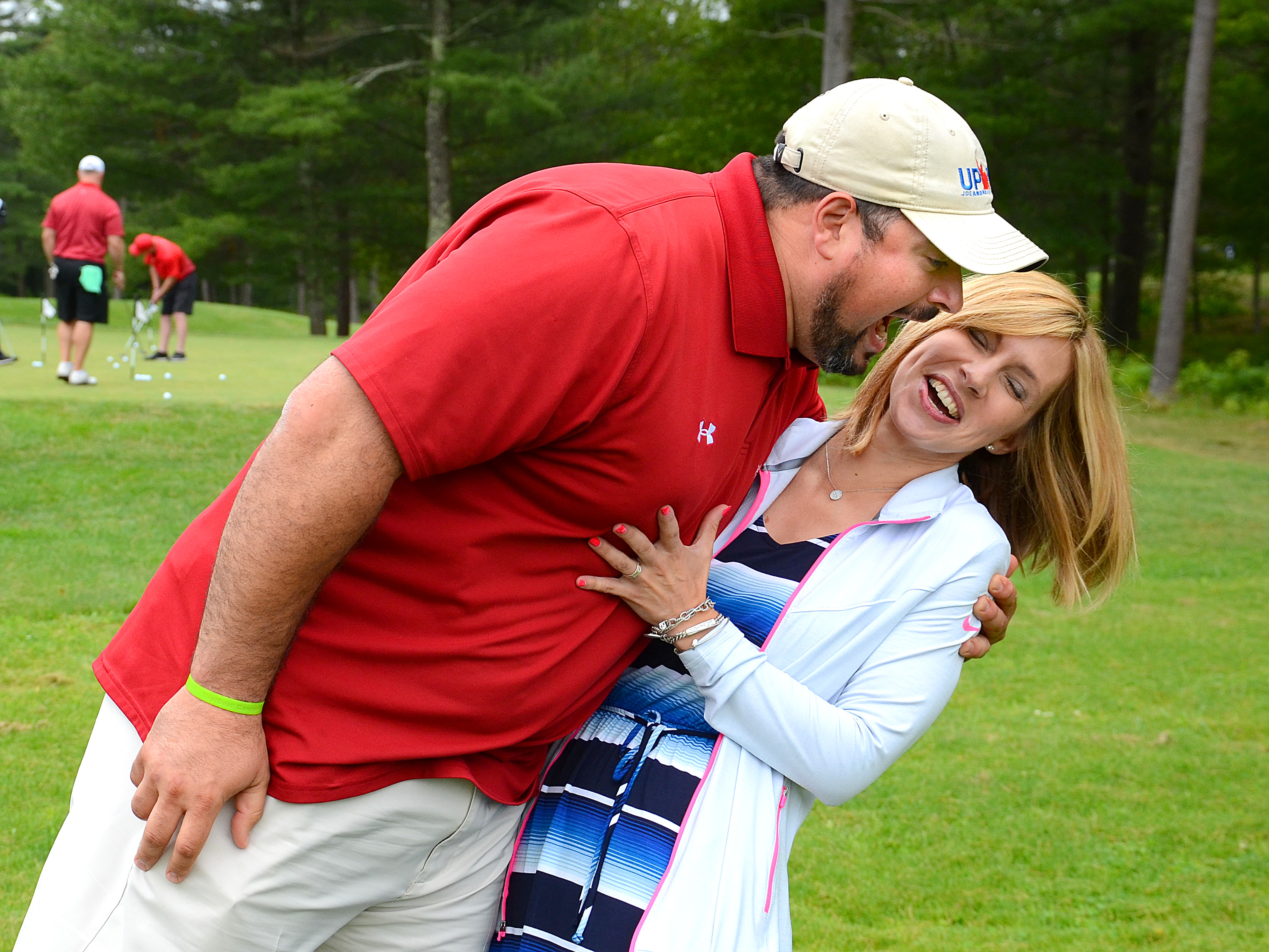 Joe Andruzzi, friends raise green for cancer patients - The Boston Globe