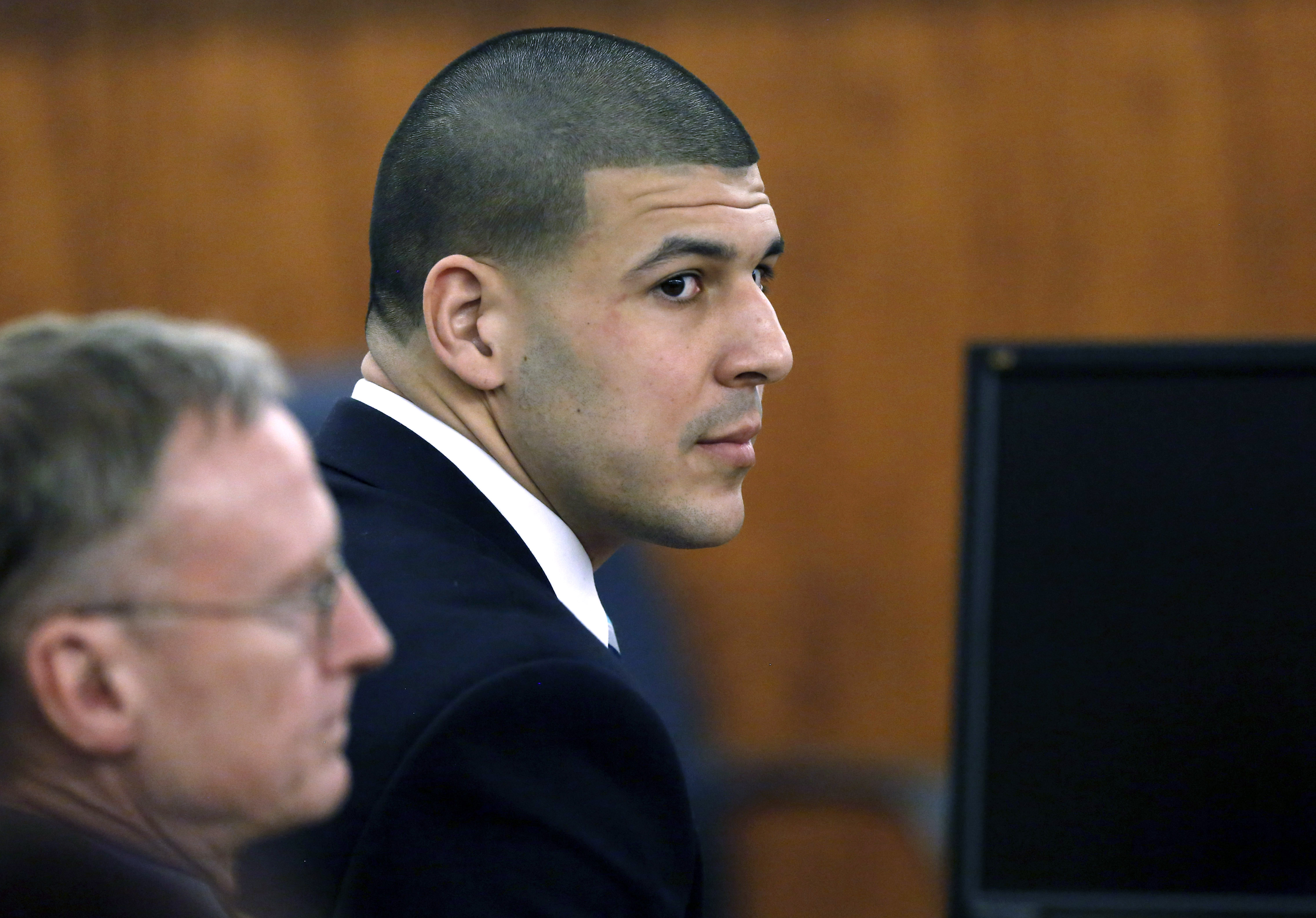 Aaron Hernandez hires Jose Baez and Harvard Law professor - The Boston ...