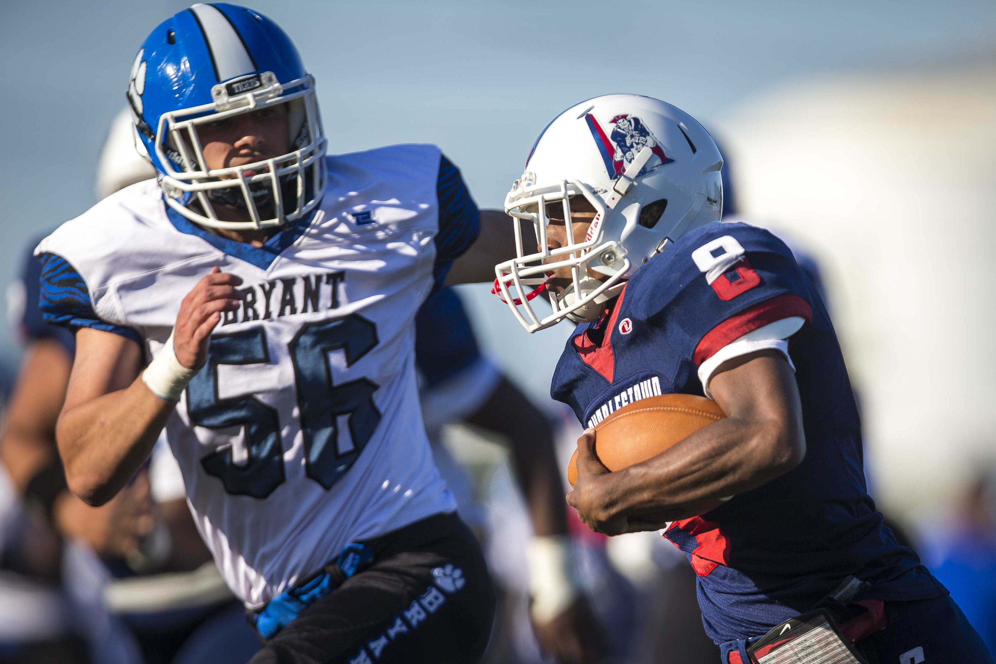 O’Bryant’s second-quarter outburst dooms Charlestown - The Boston Globe