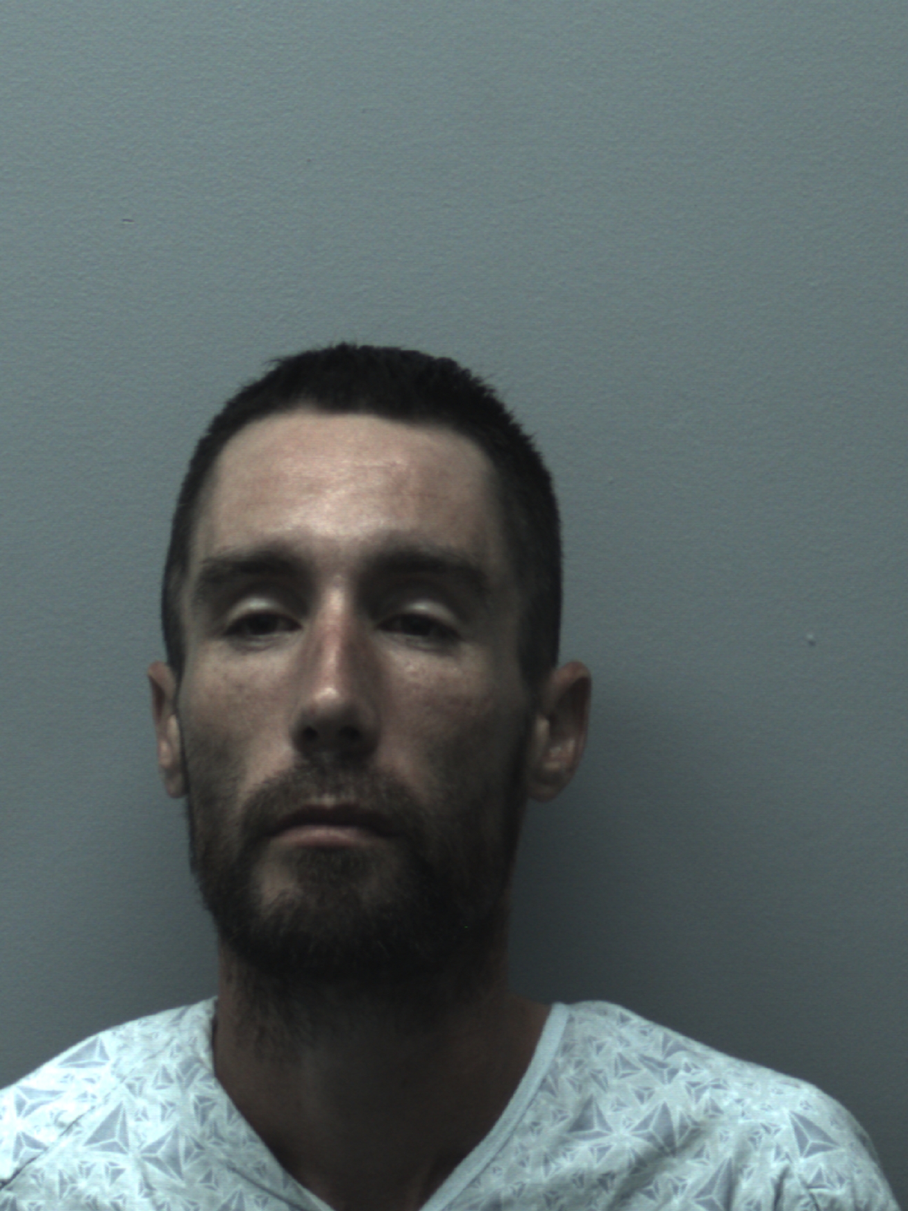 Man threatens to stab people in Beverly with syringe, police say - The ...