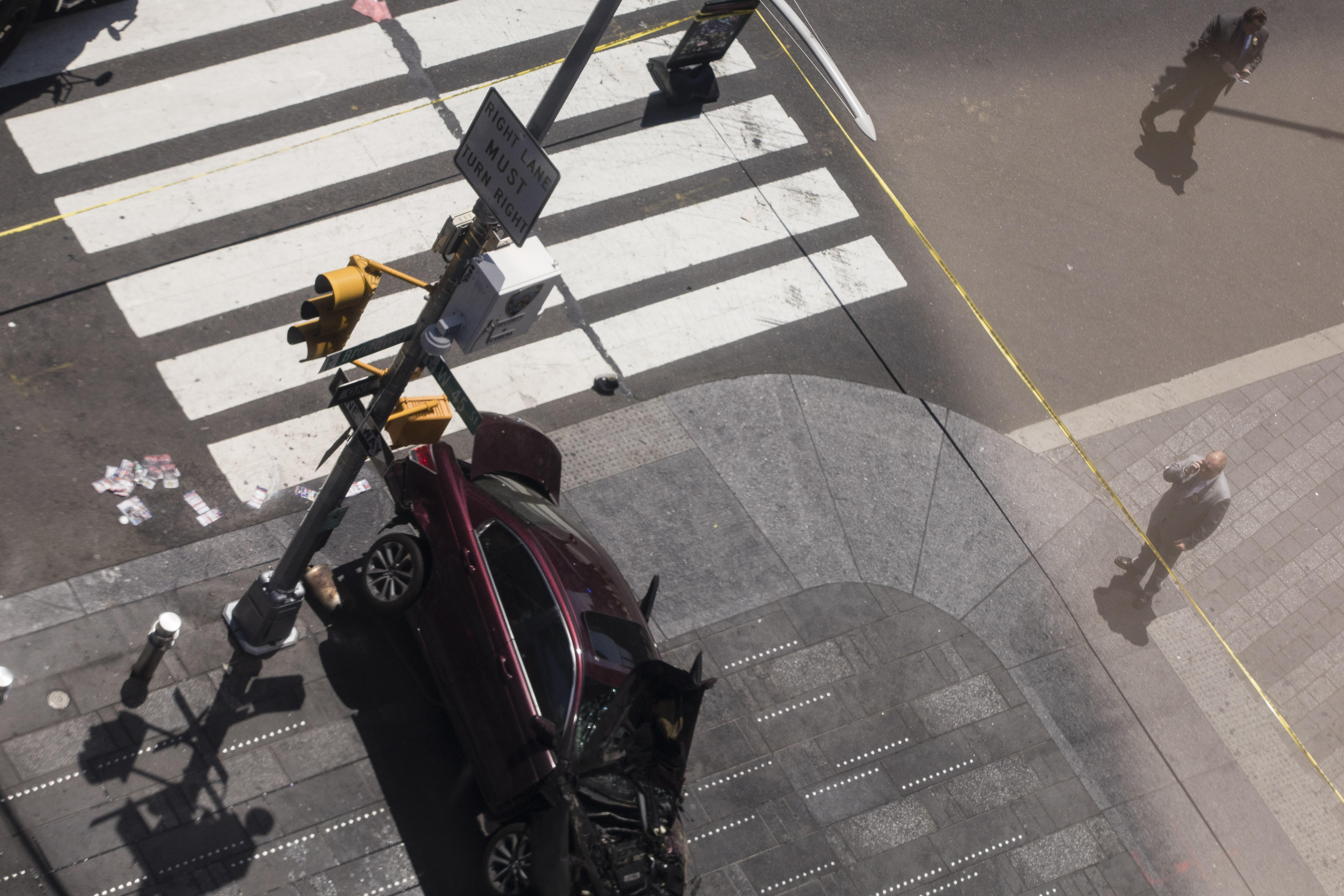 Images from the Times Square crash - The Boston Globe