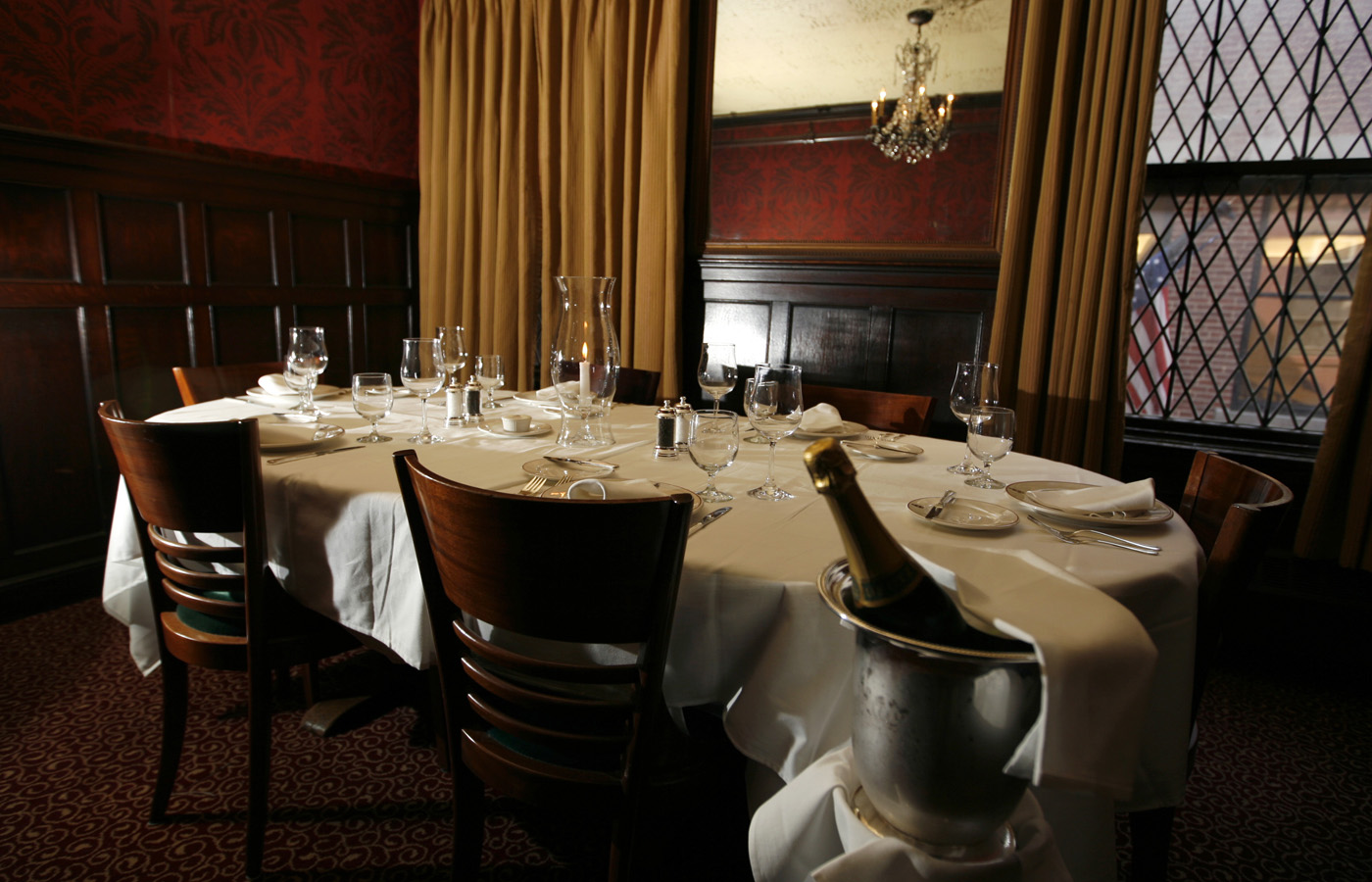 Diners mourn closing of venerable Locke-Ober - The Boston Globe