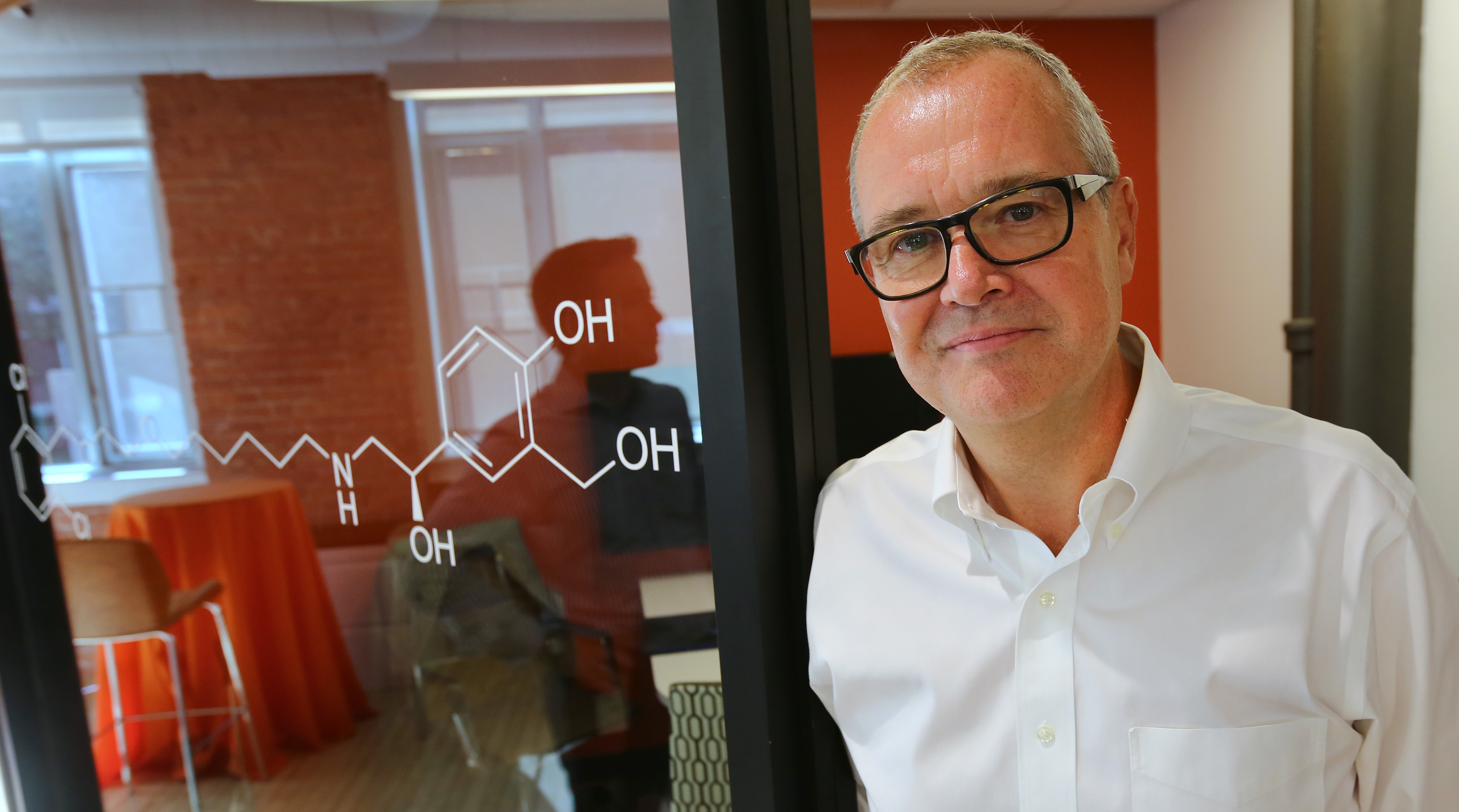 GlaxoSmithKline to end promotional pay to doctors - The Boston Globe