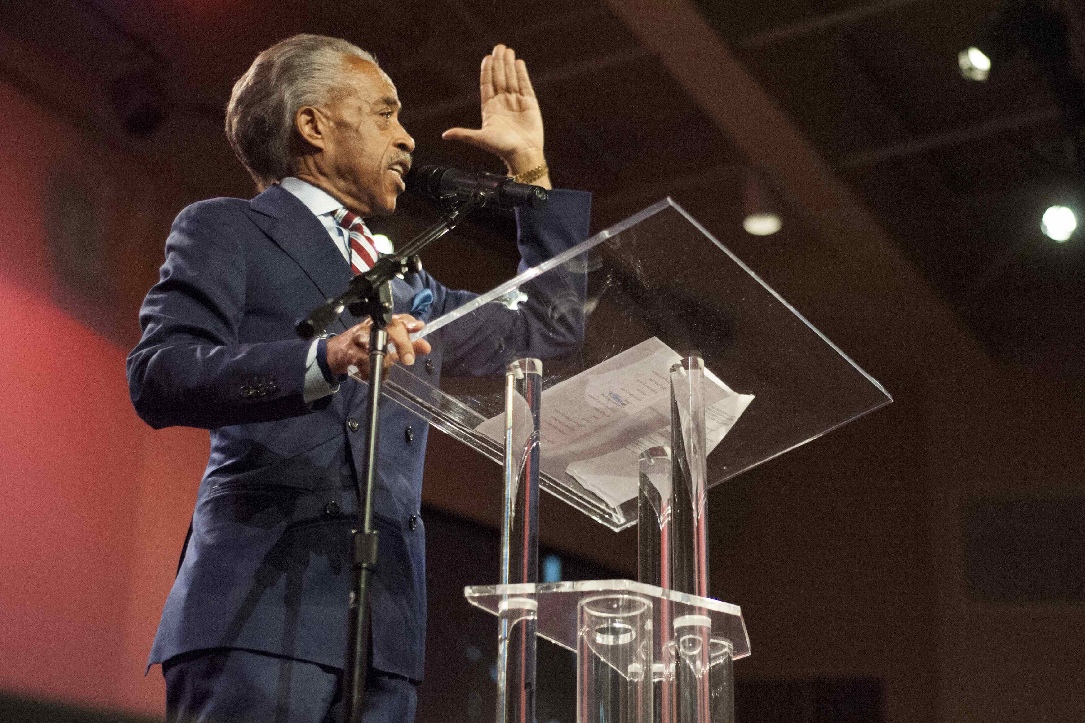 Al Sharpton speaks at Ferguson rally - The Boston Globe