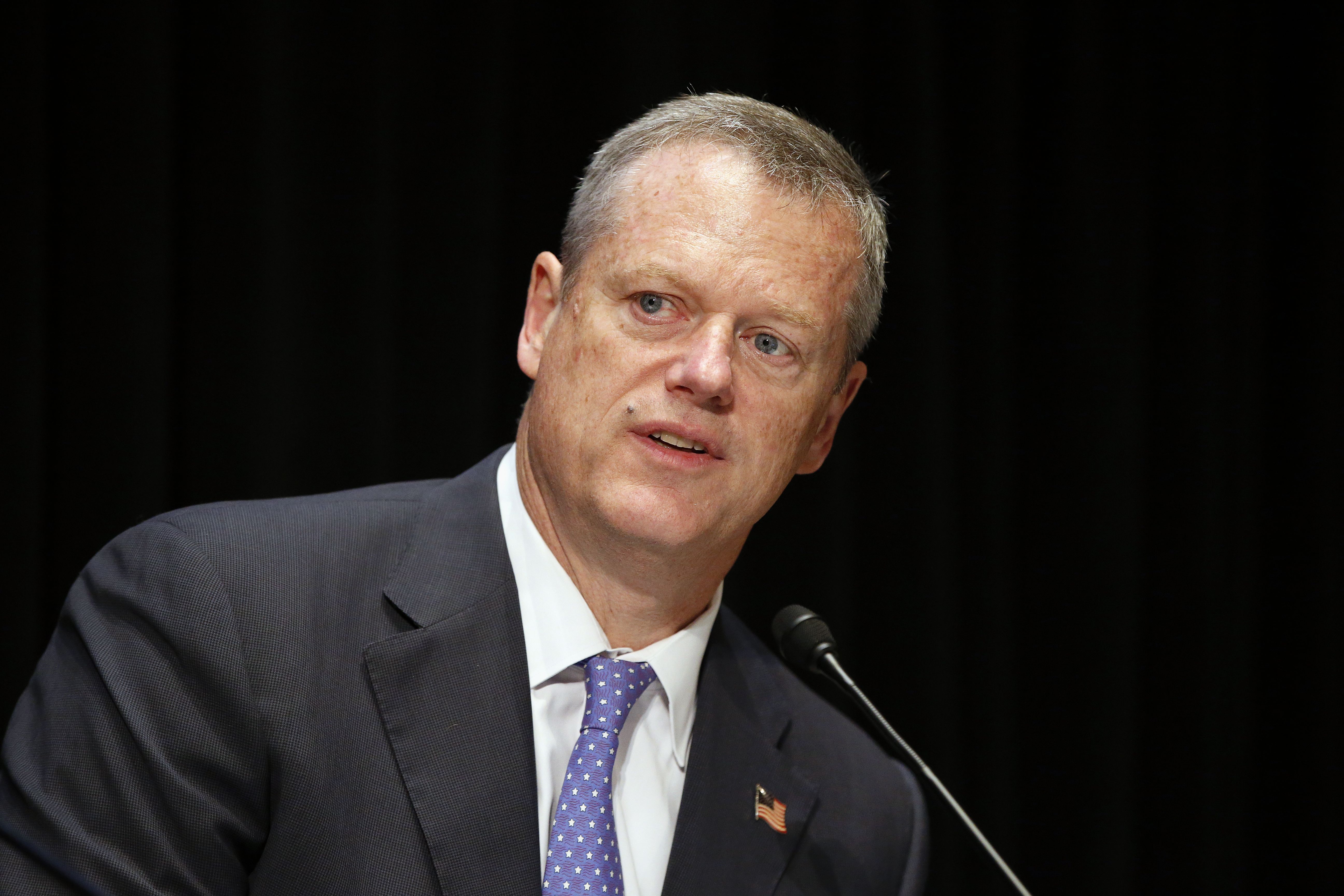 Democrats don’t mess with Charlie Baker - The Boston Globe