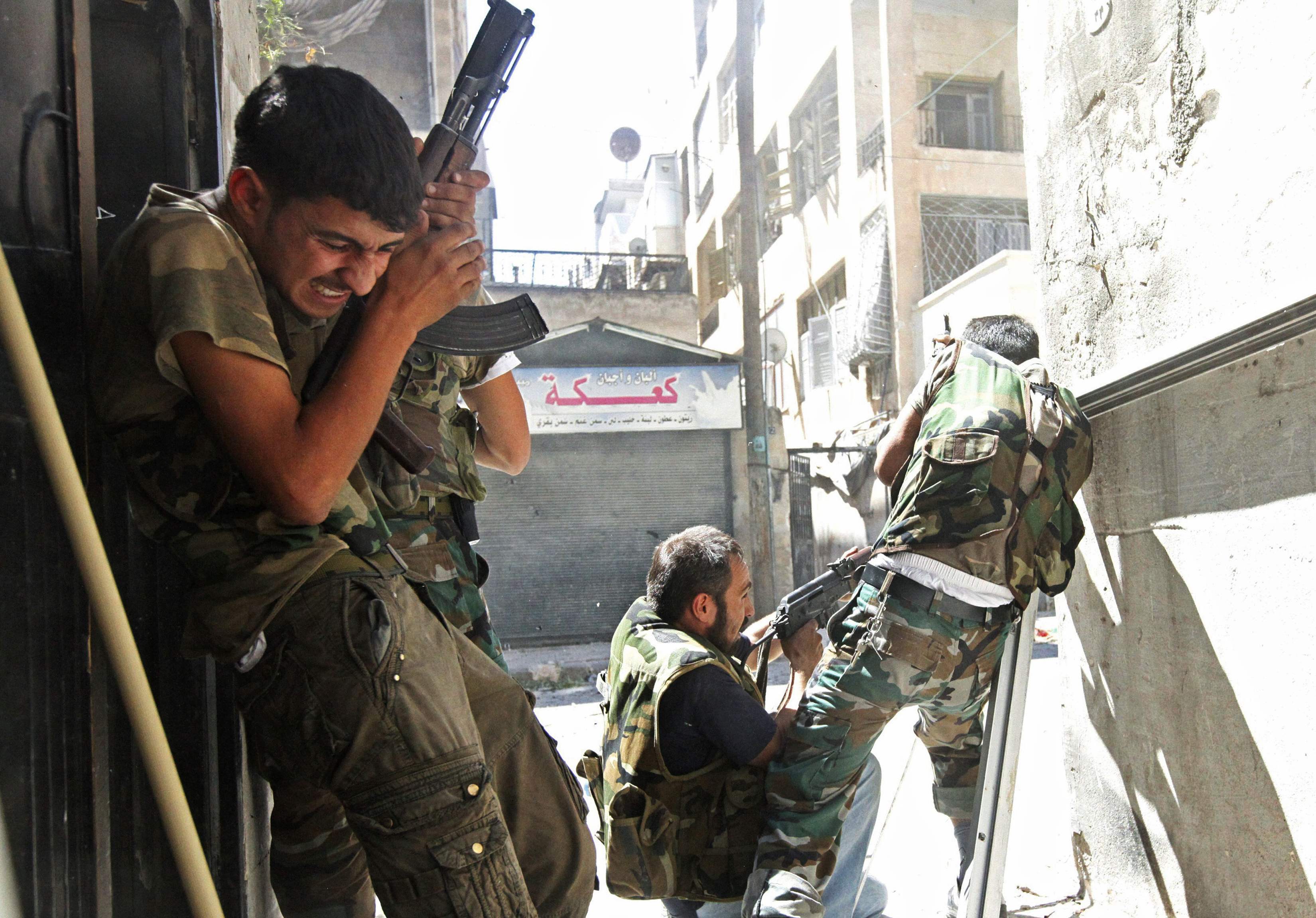 Syrian forces, rebels in major Damascus clashes - The Boston Globe