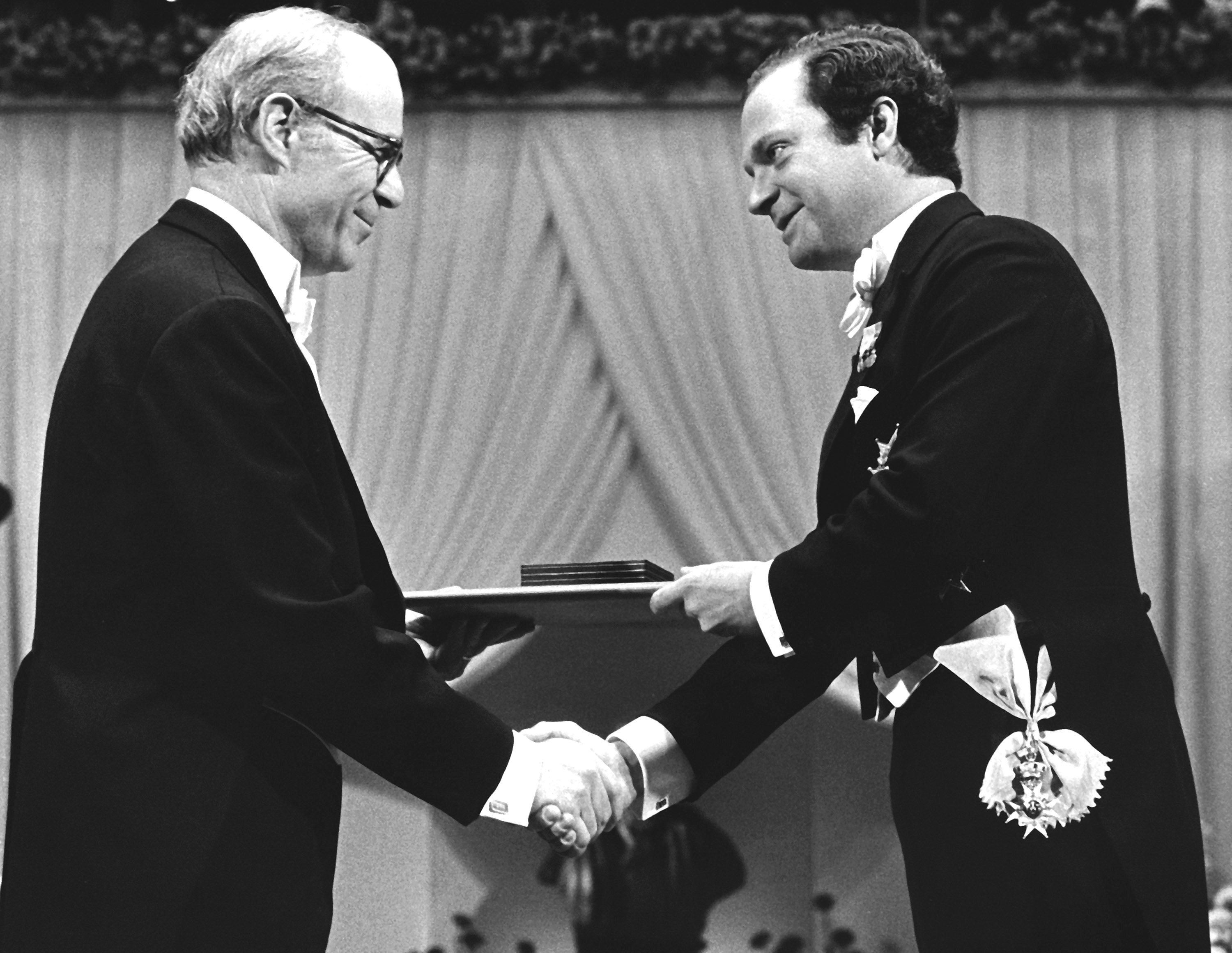 Lawrence R. Klein, 93; economist who forecast global trends - The ...