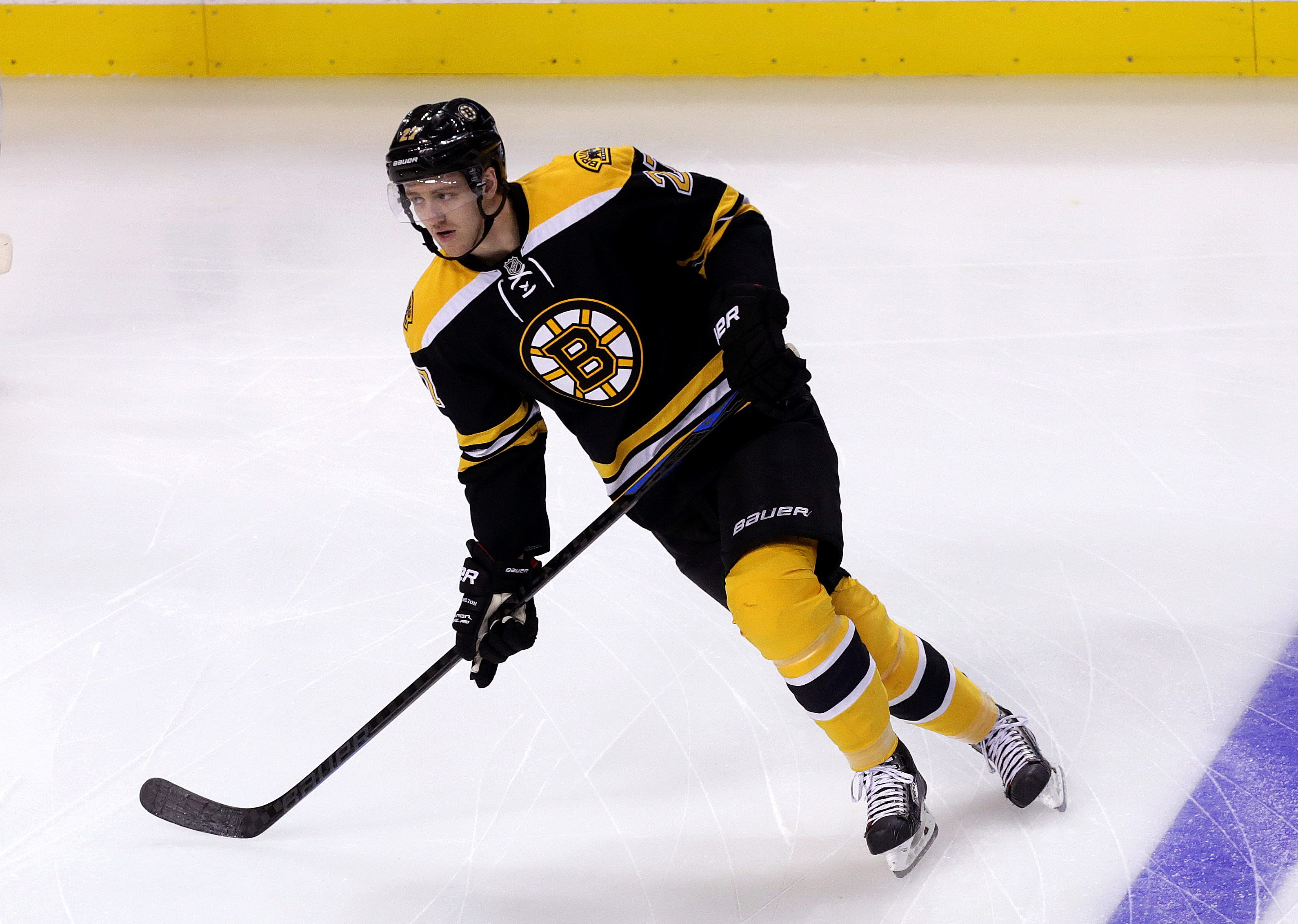 After losing Dougie Hamilton, Bruins shift gears at start of free ...