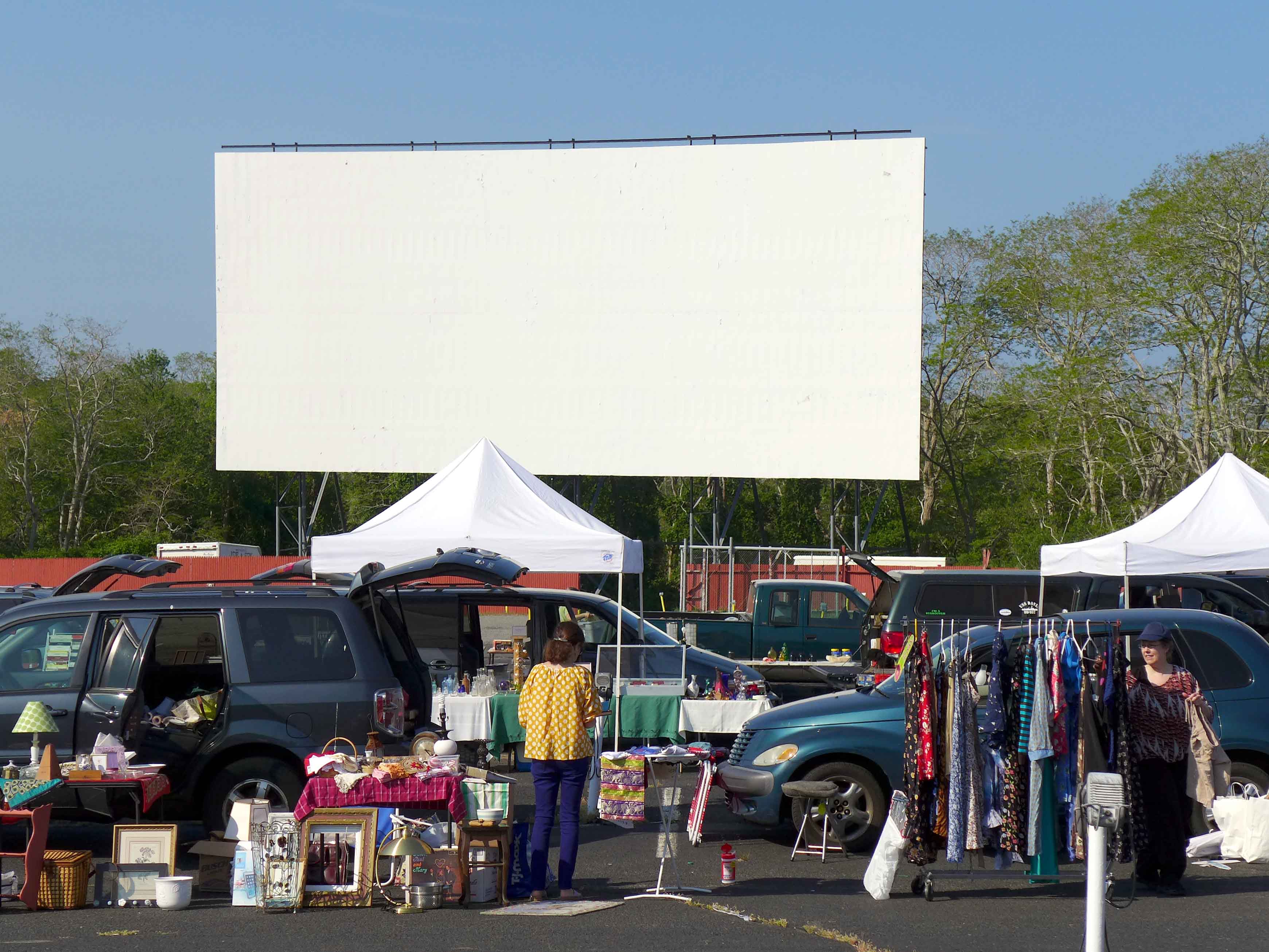 Nothing beats the Wellfleet Drive-In Theatre and Flea Market for ...