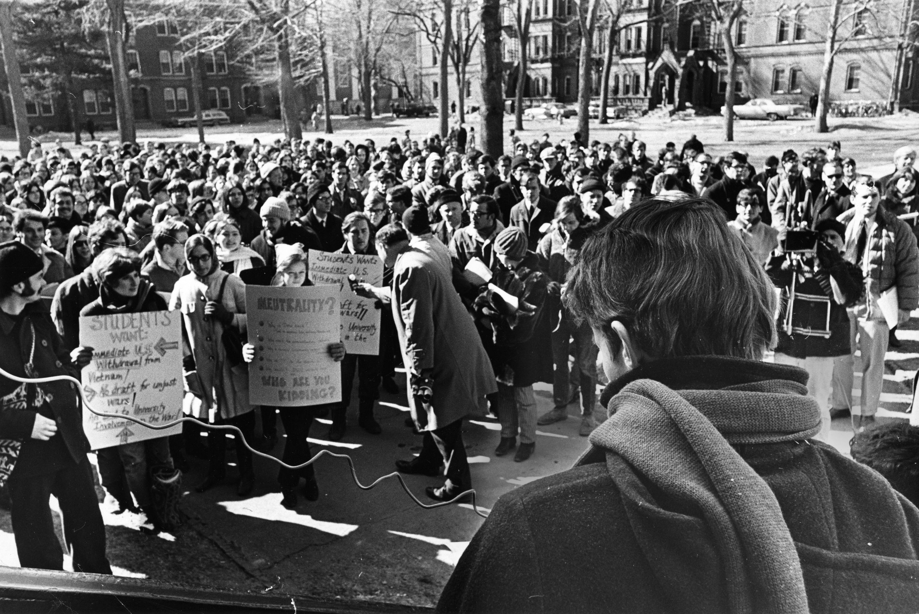 50 years later, Harvard graduates look back on year of tumult and ...
