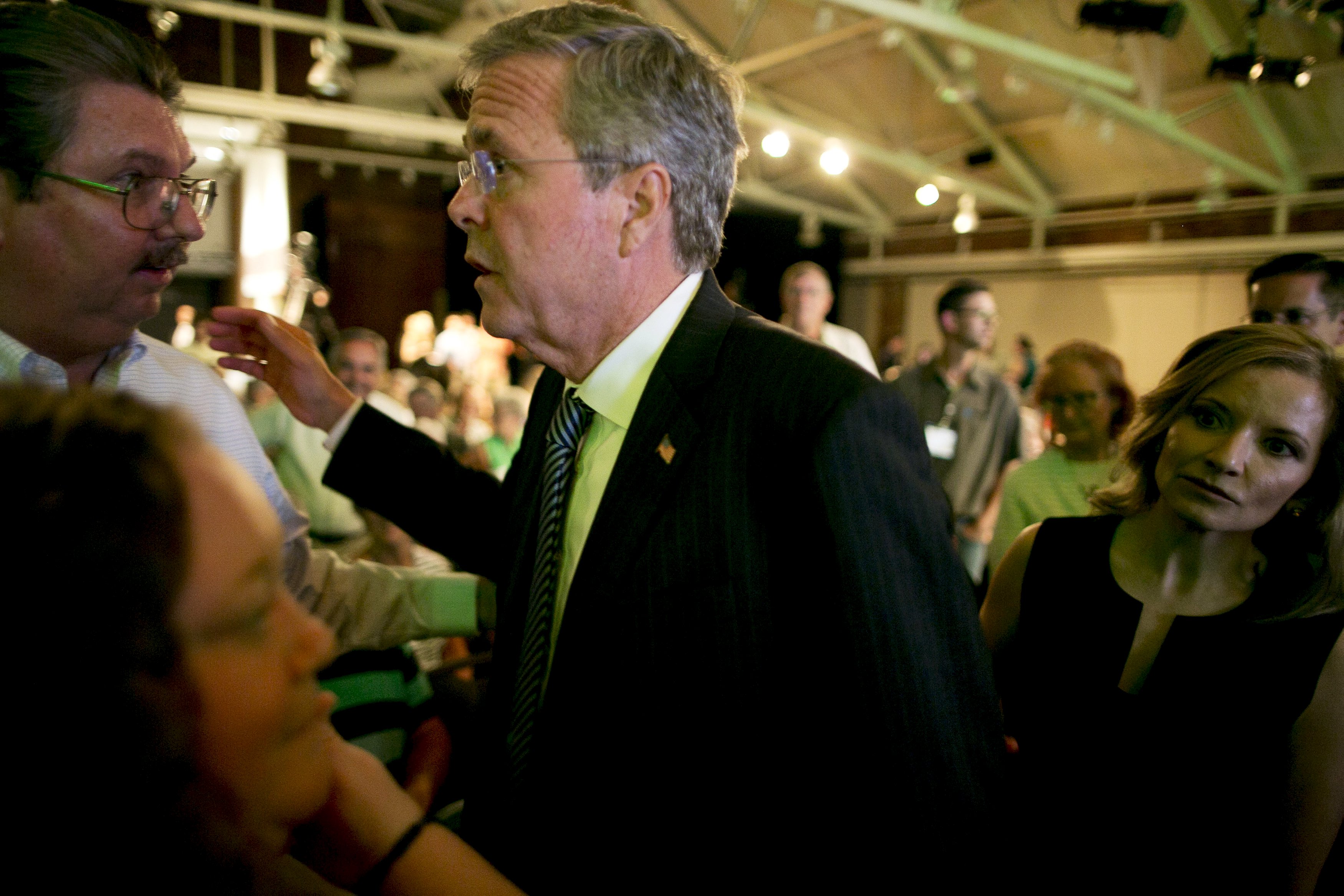 Bush remarks please conservatives in N.H. - The Boston Globe