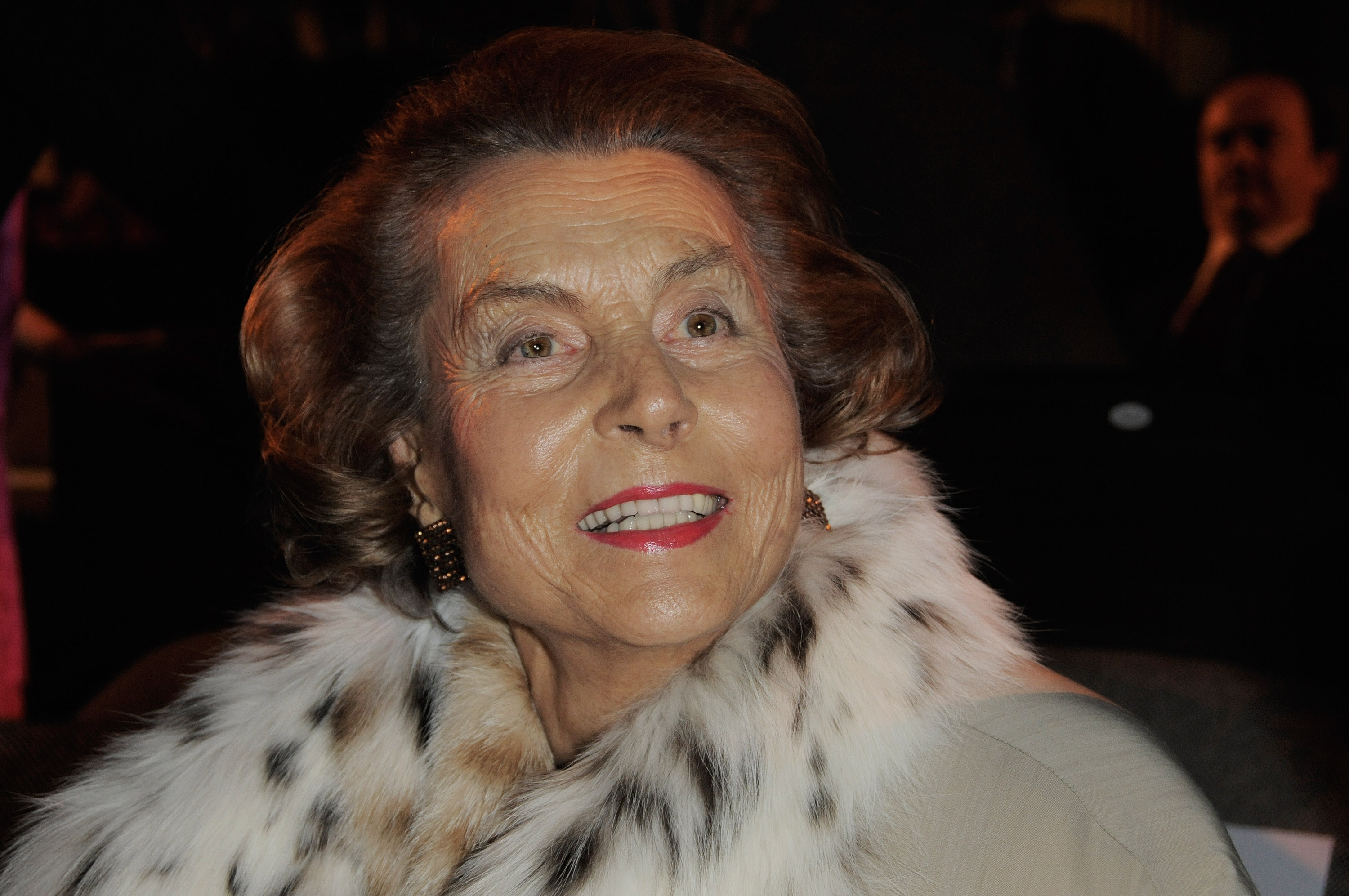 Liliane Bettencourt, L’Oréal heiress vexed by swindling case, is dead ...