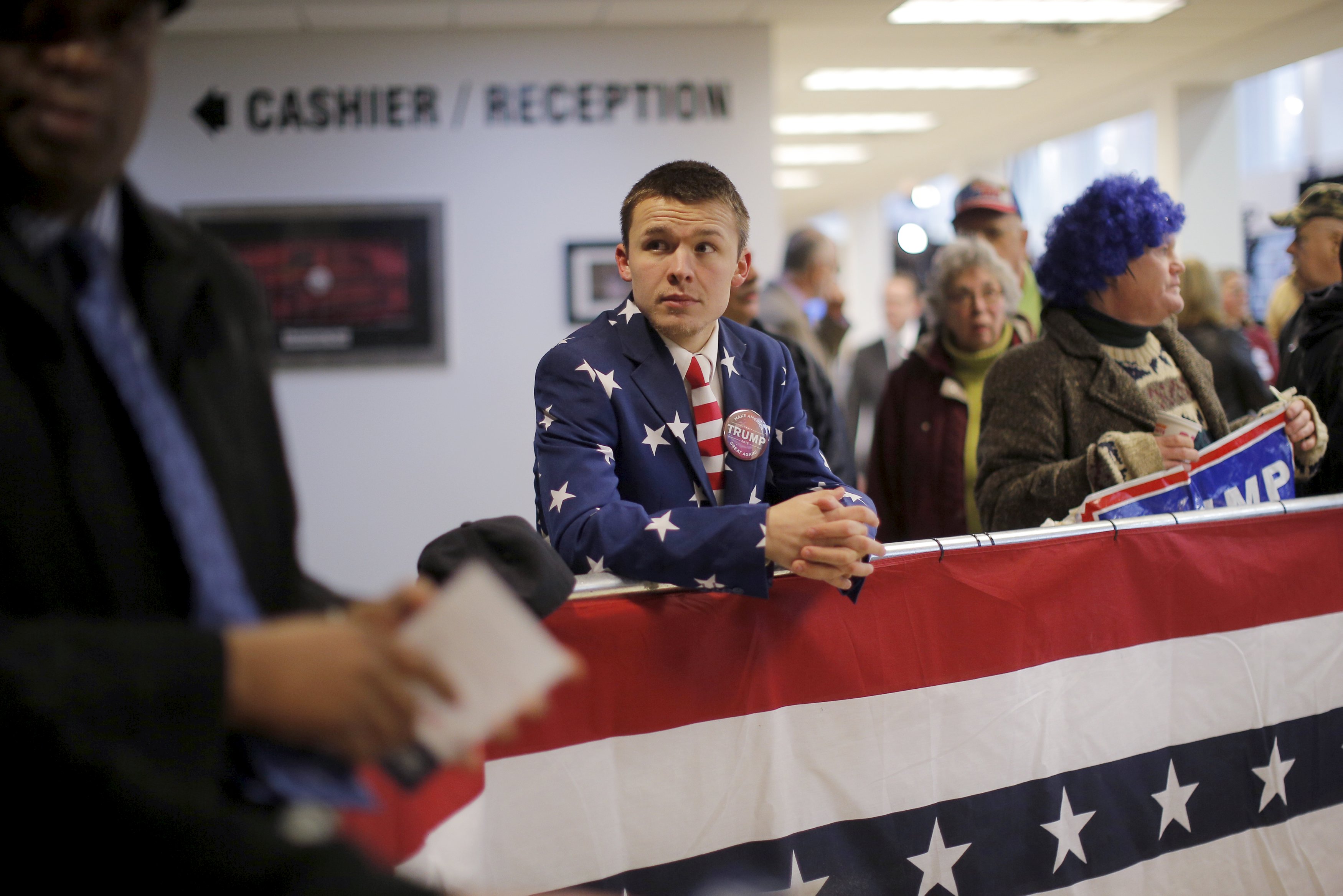 Despite hosting Trump, Scott Brown still neutral on N.H. primary - The ...