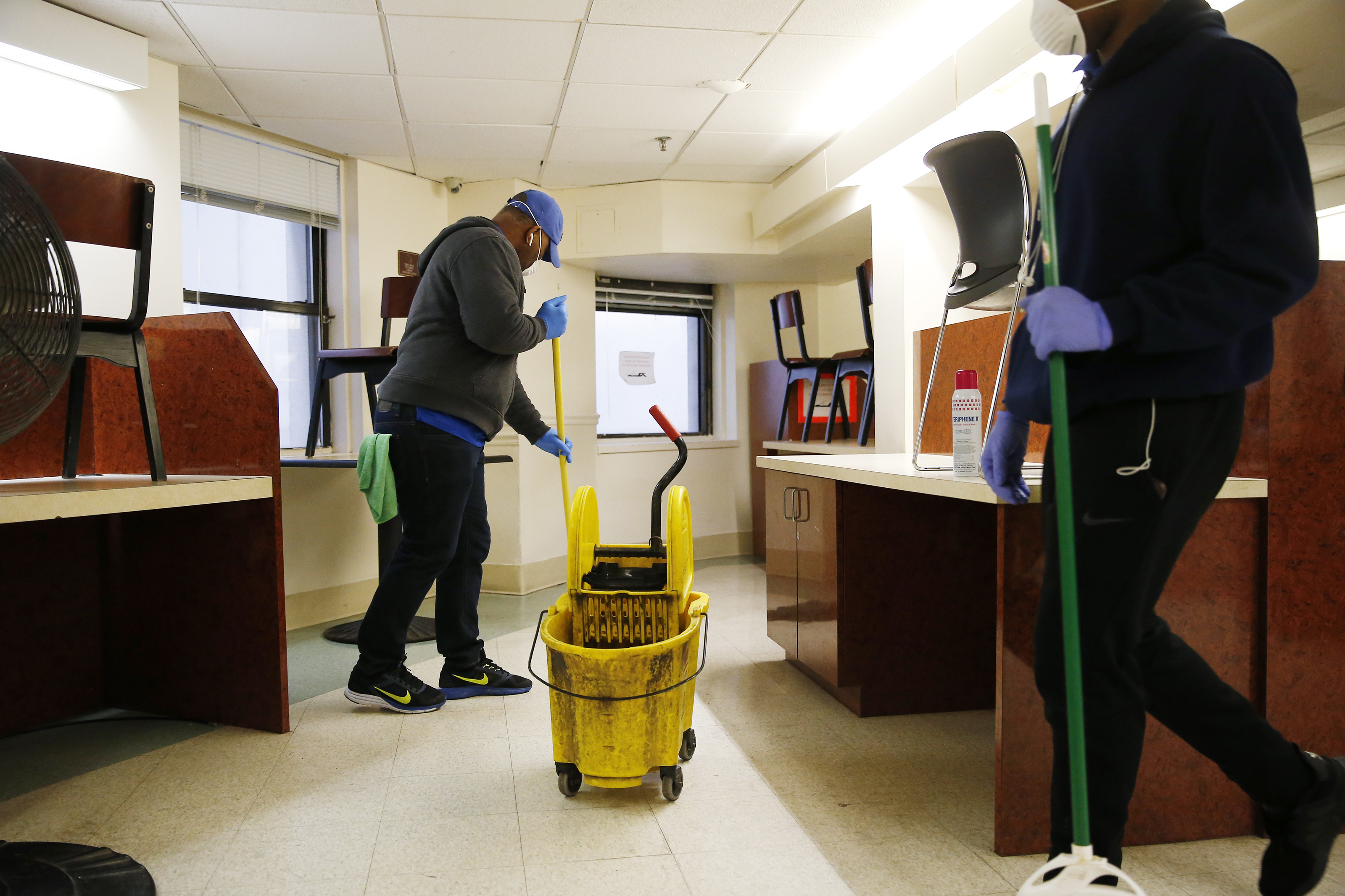 Homeless shelters work to stay afloat as coronavirus worries increase ...