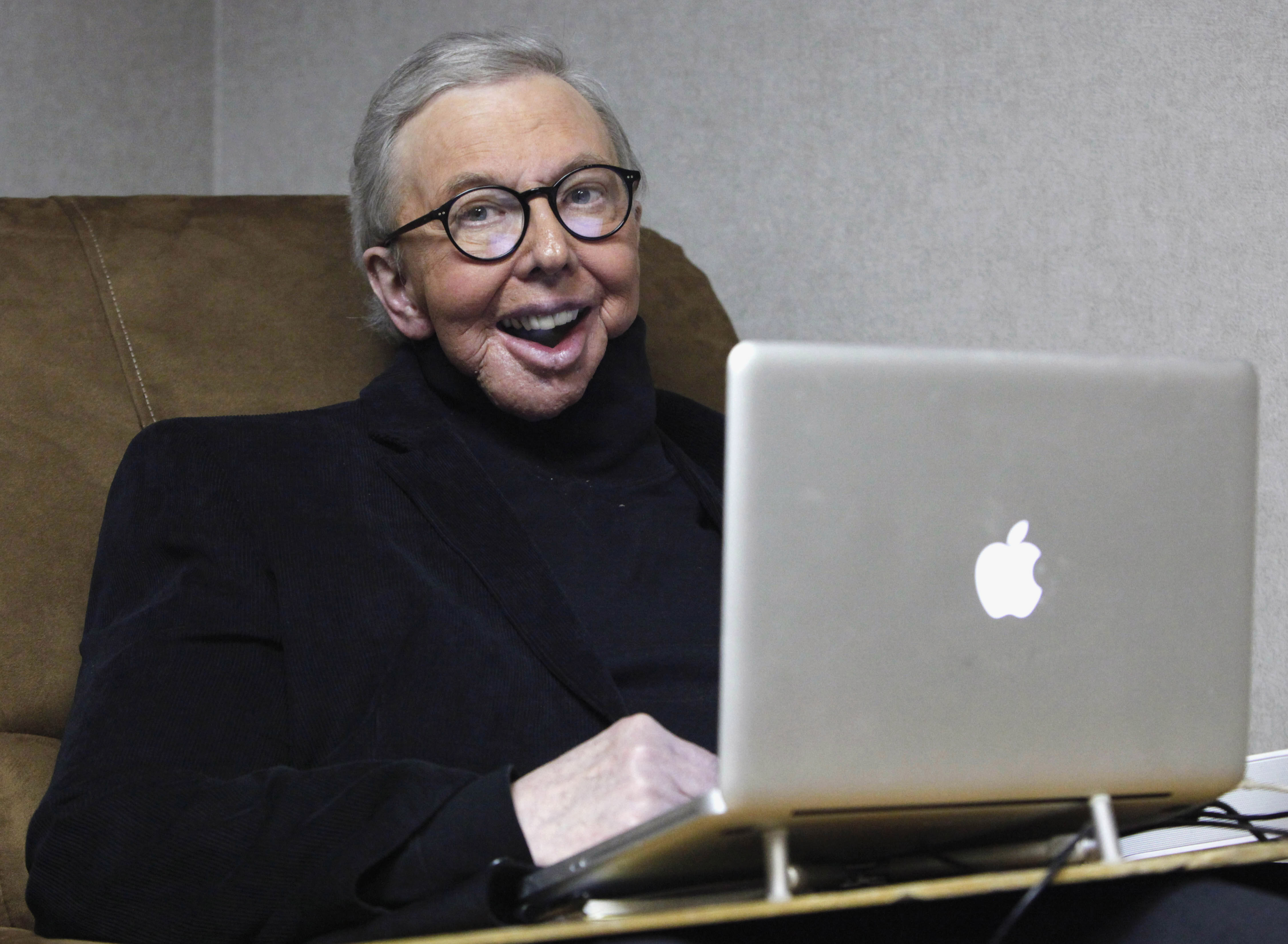 Roger Ebert, an early and wise adopter of online journalism - The ...