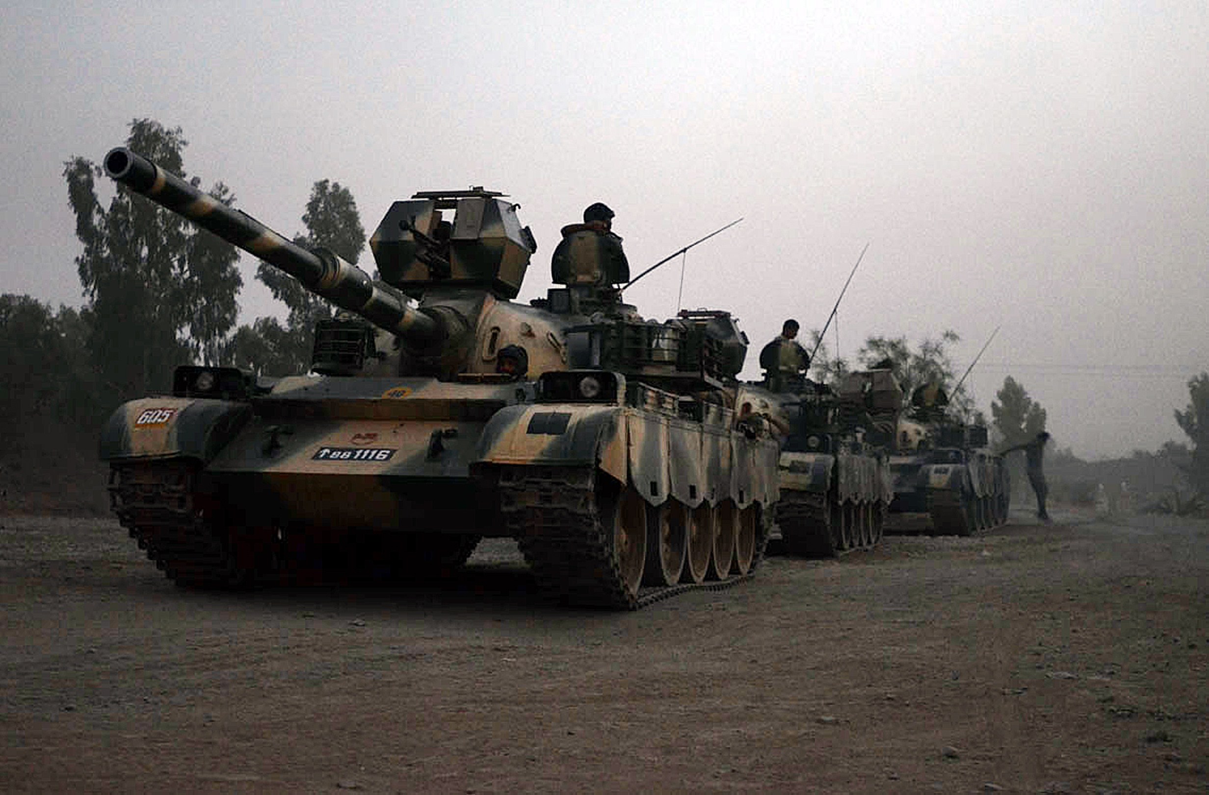 Pakistani army begins ground assault on militants - The Boston Globe