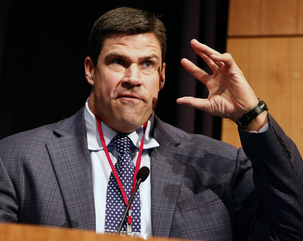 Former Patriot Ted Johnson addresses concussions - The Boston Globe