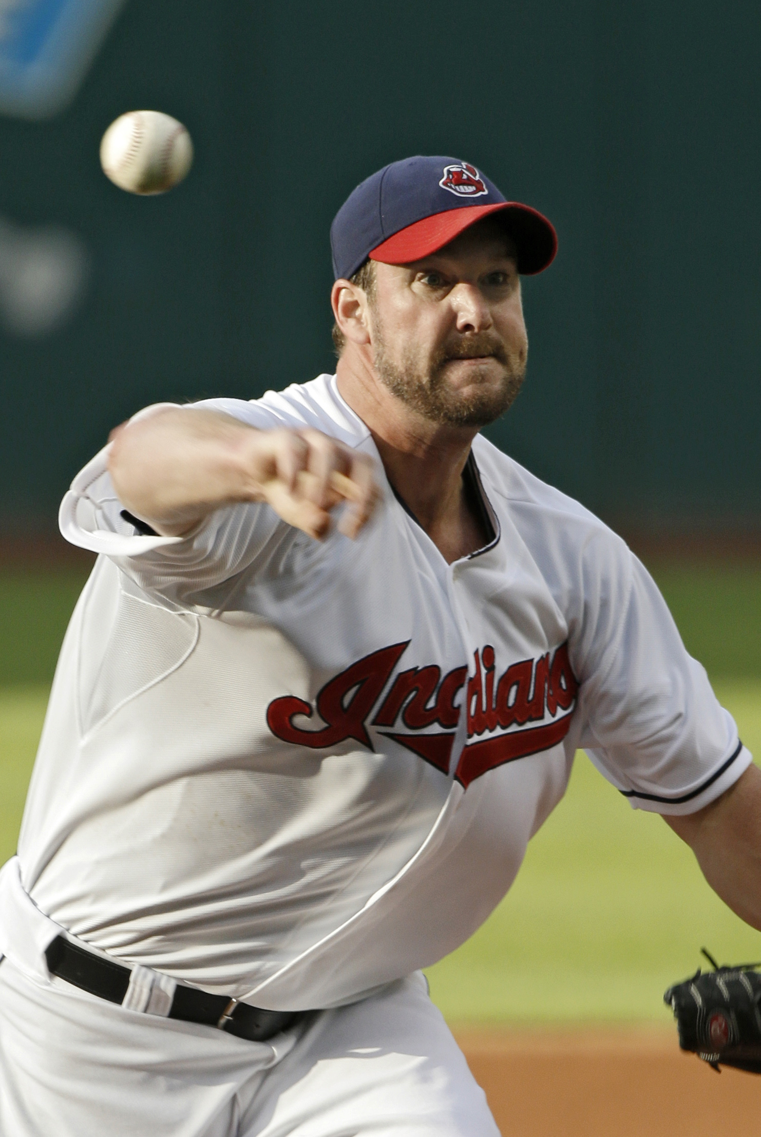 Derek Lowe open to return with Red Sox - The Boston Globe
