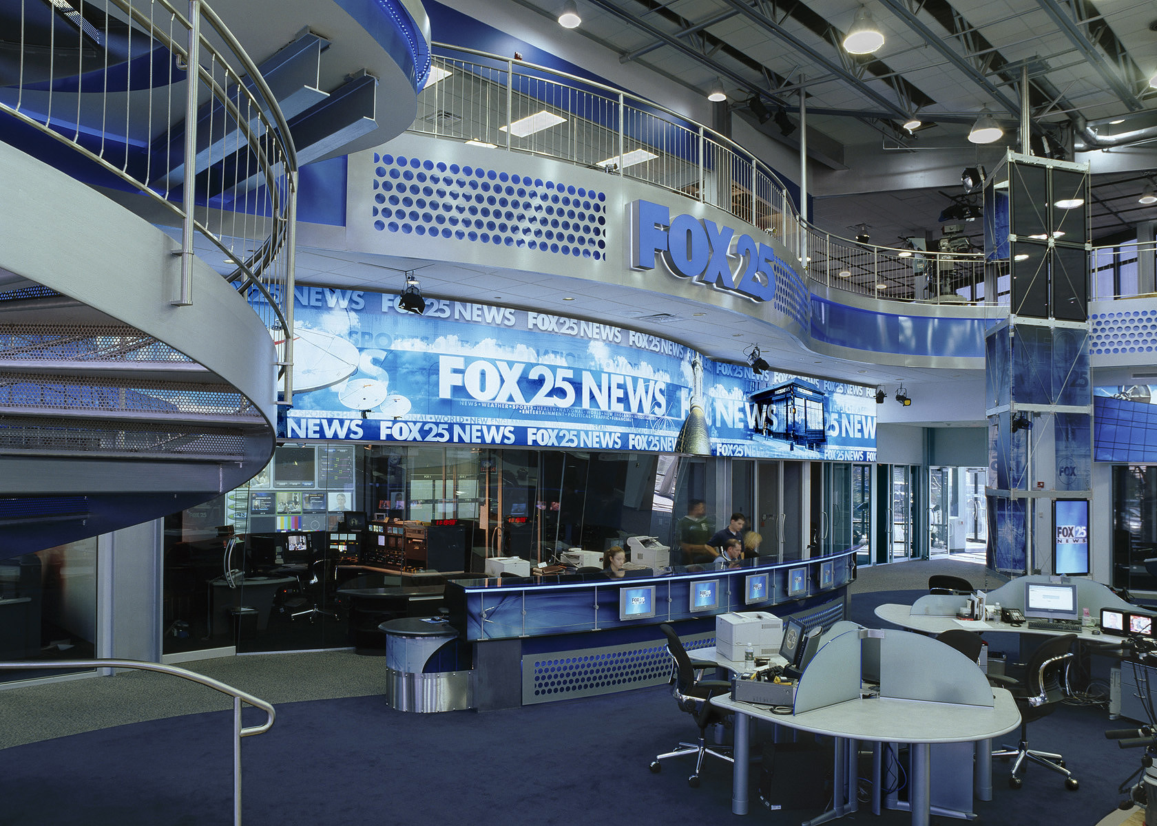 Fox 25 debuts a local news hour on weekday afternoons - The Boston Globe