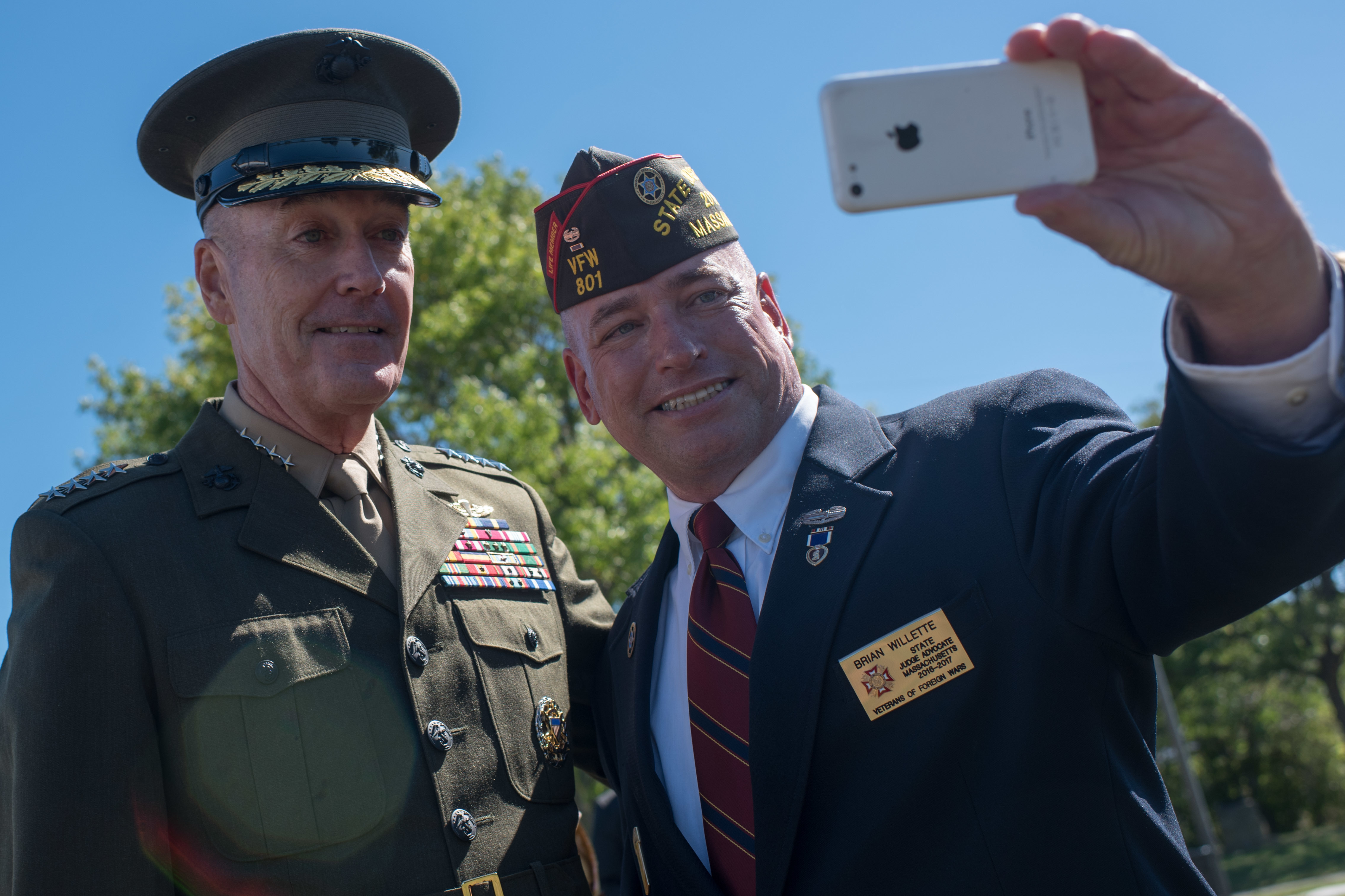 Top US military officer attends Gold Star monument dedication in Fall ...