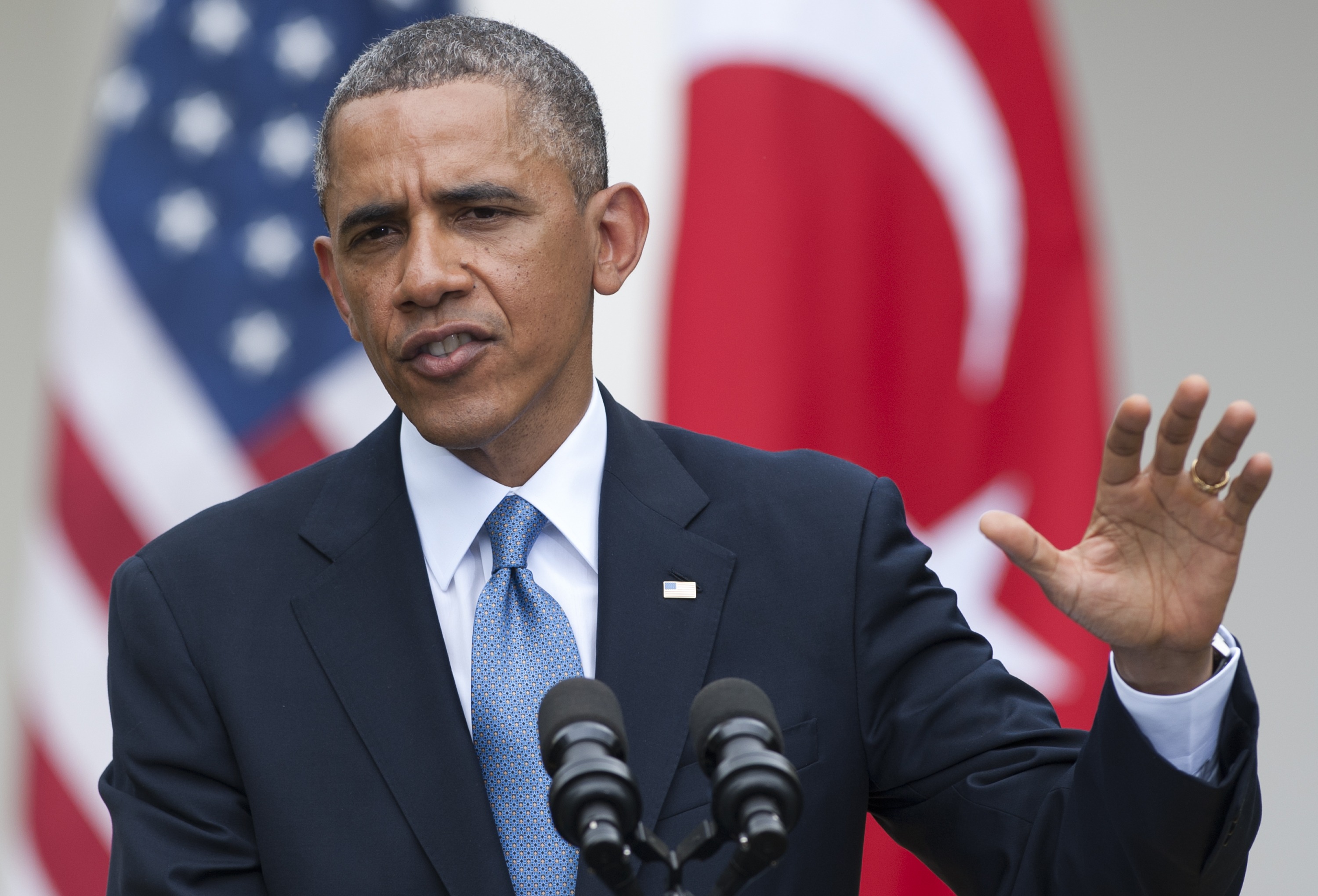 Obama confronts a trio of controversies - The Boston Globe