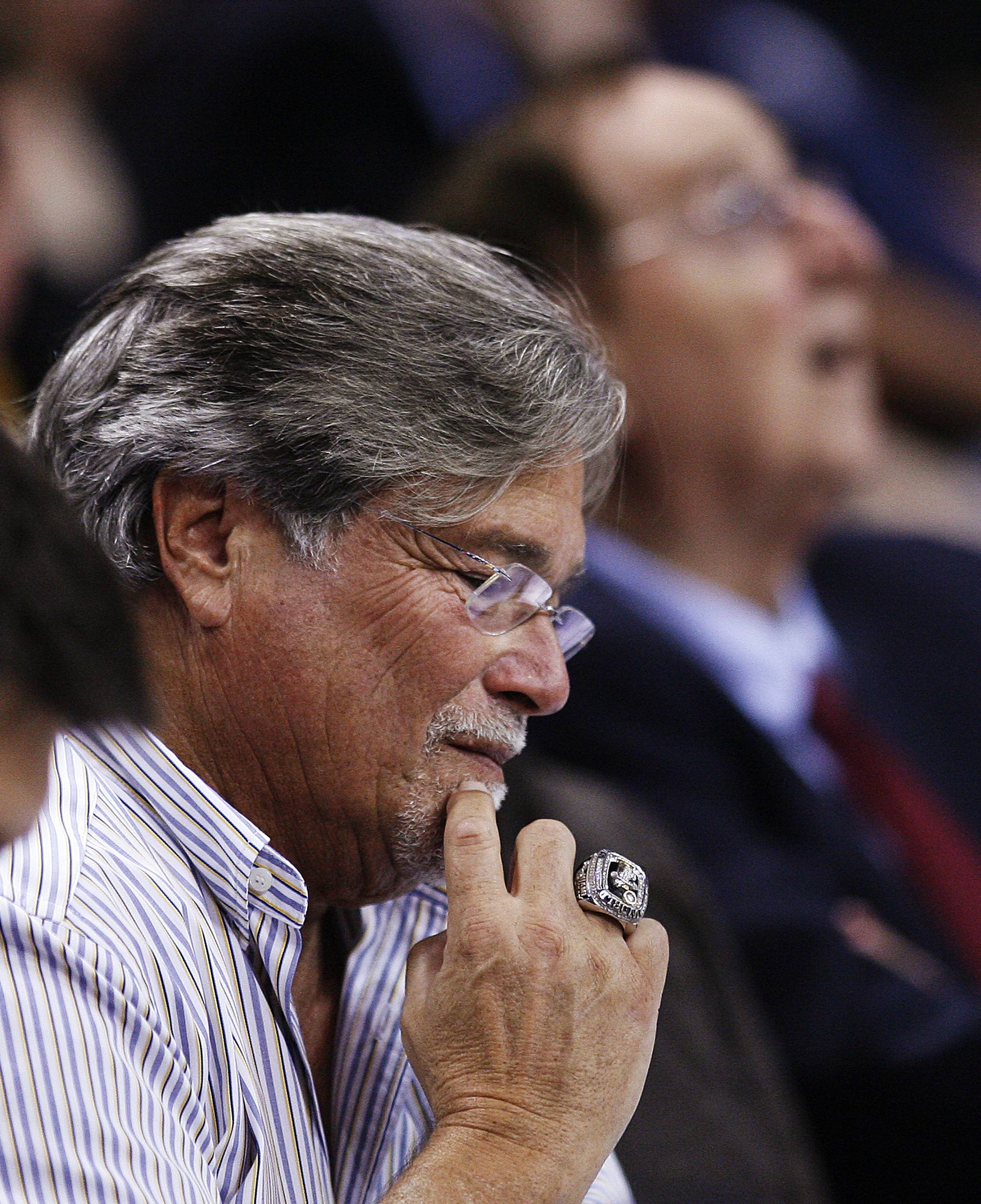 Cruise ship owner: Facing the Heat - The Boston Globe