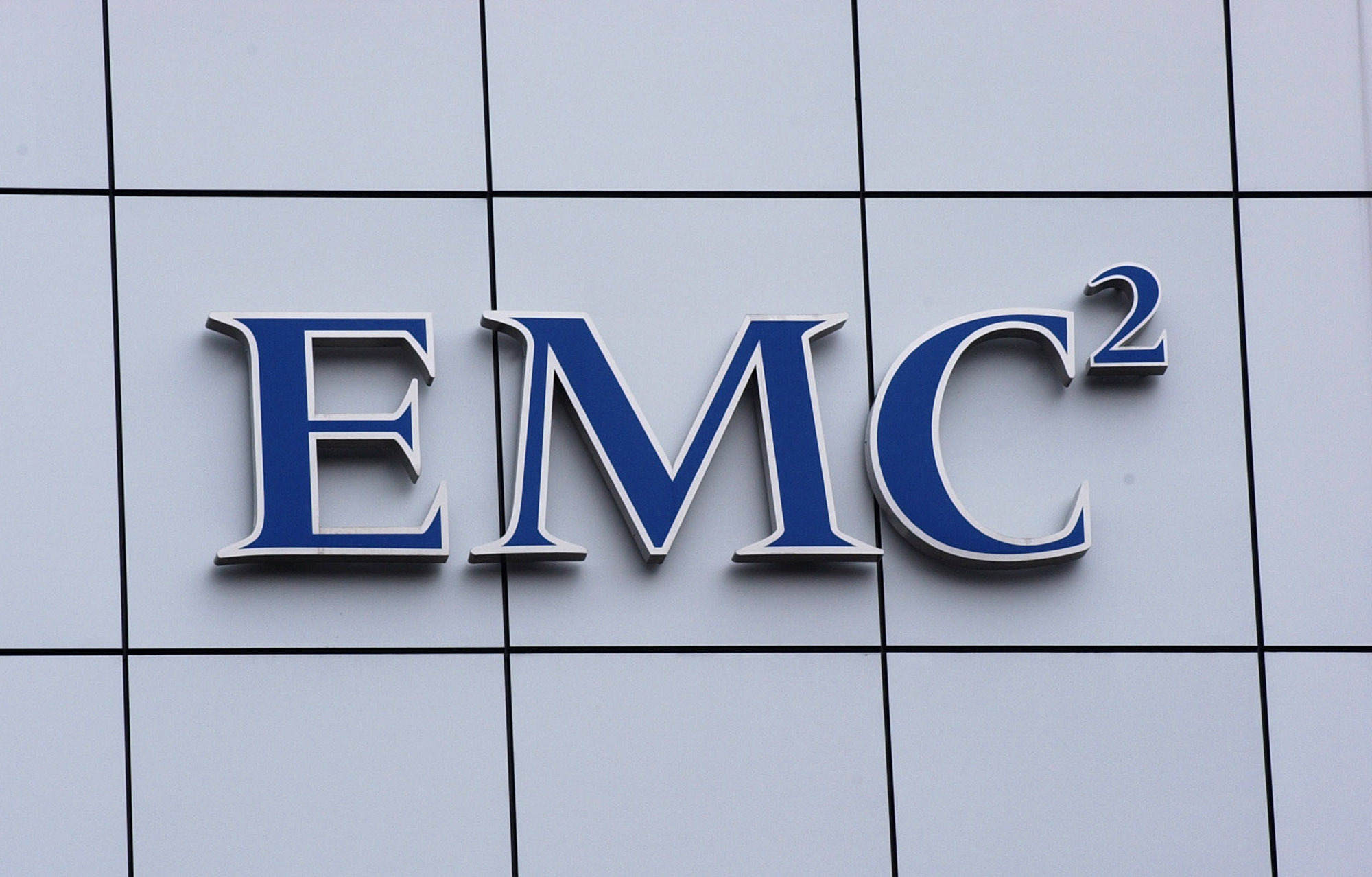 In years-long legal war, EMC faces setback - The Boston Globe