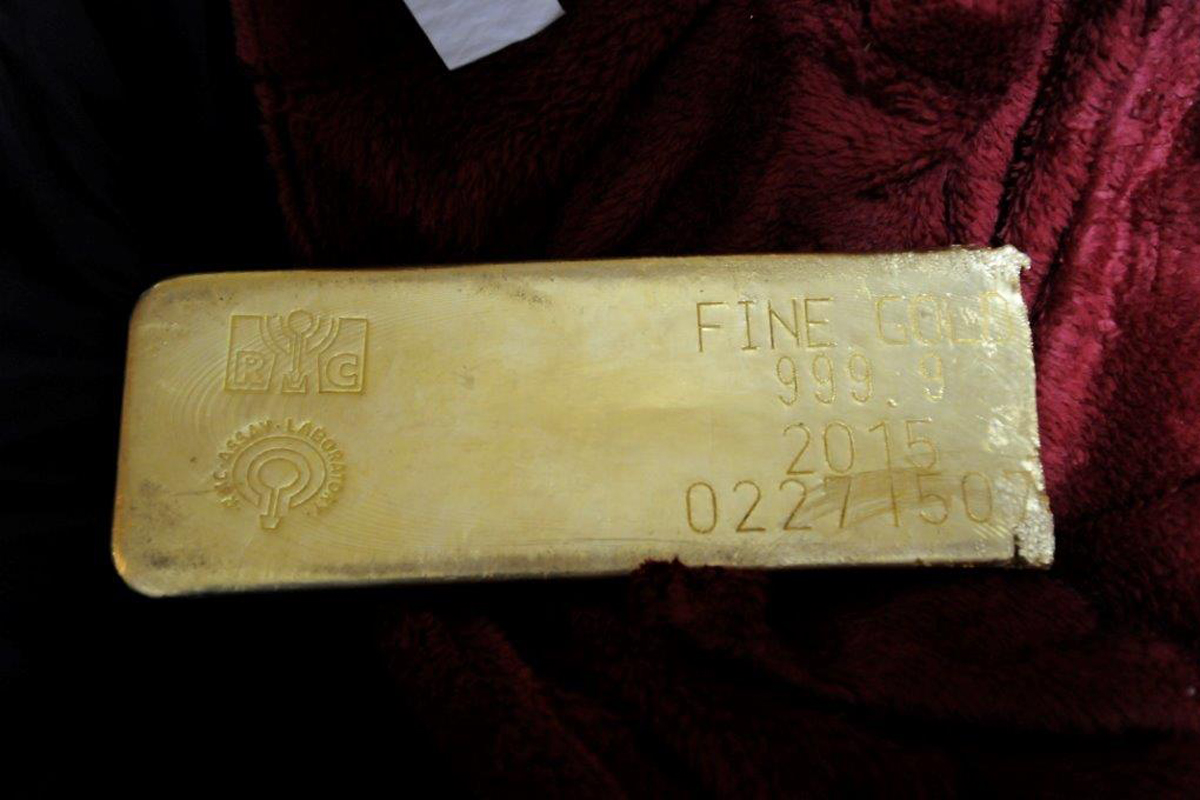 Gold bar worth up to $500,000 recovered after heist - The Boston Globe