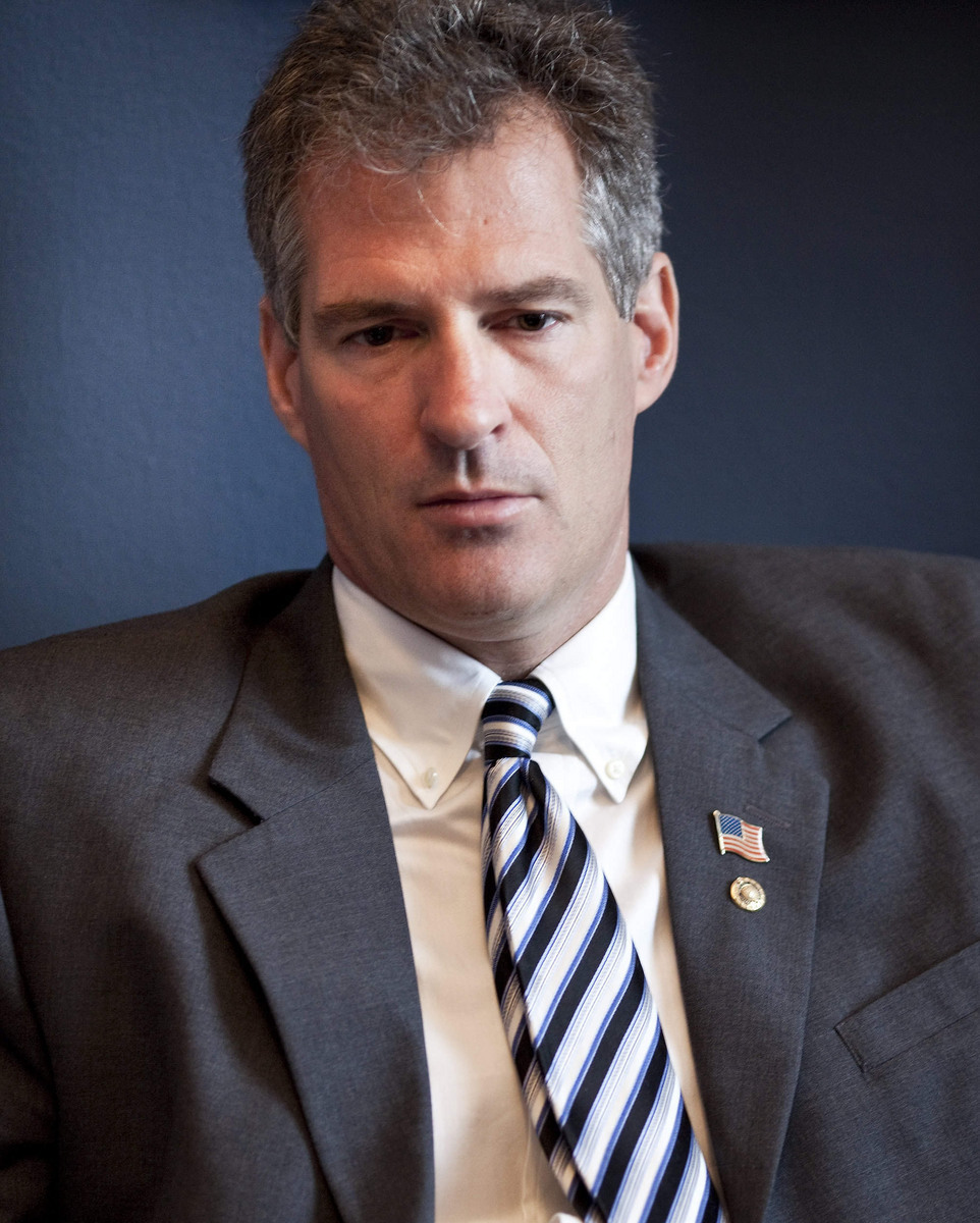 The Life of the party: Scott Brown - The Boston Globe