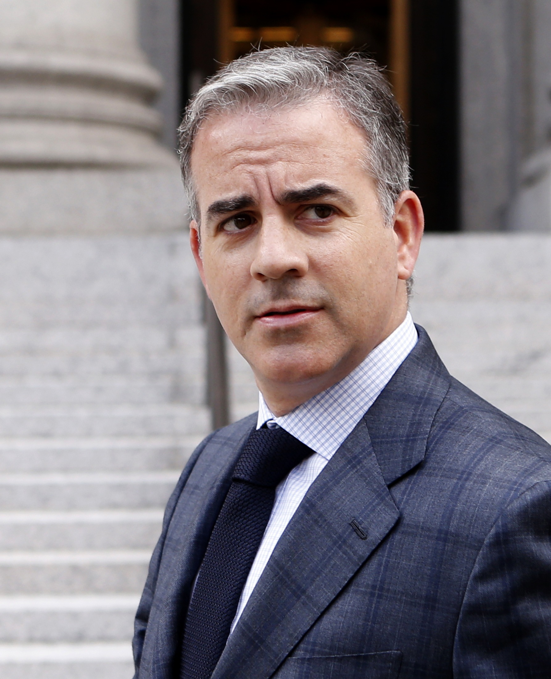 Hedge fund boss gets 6 ½ years in insider case - The Boston Globe