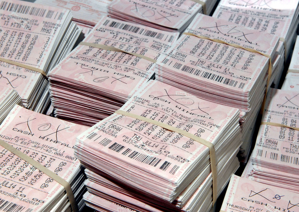 Inspector says Mass. lottery knew of WinFall schemes - The Boston Globe