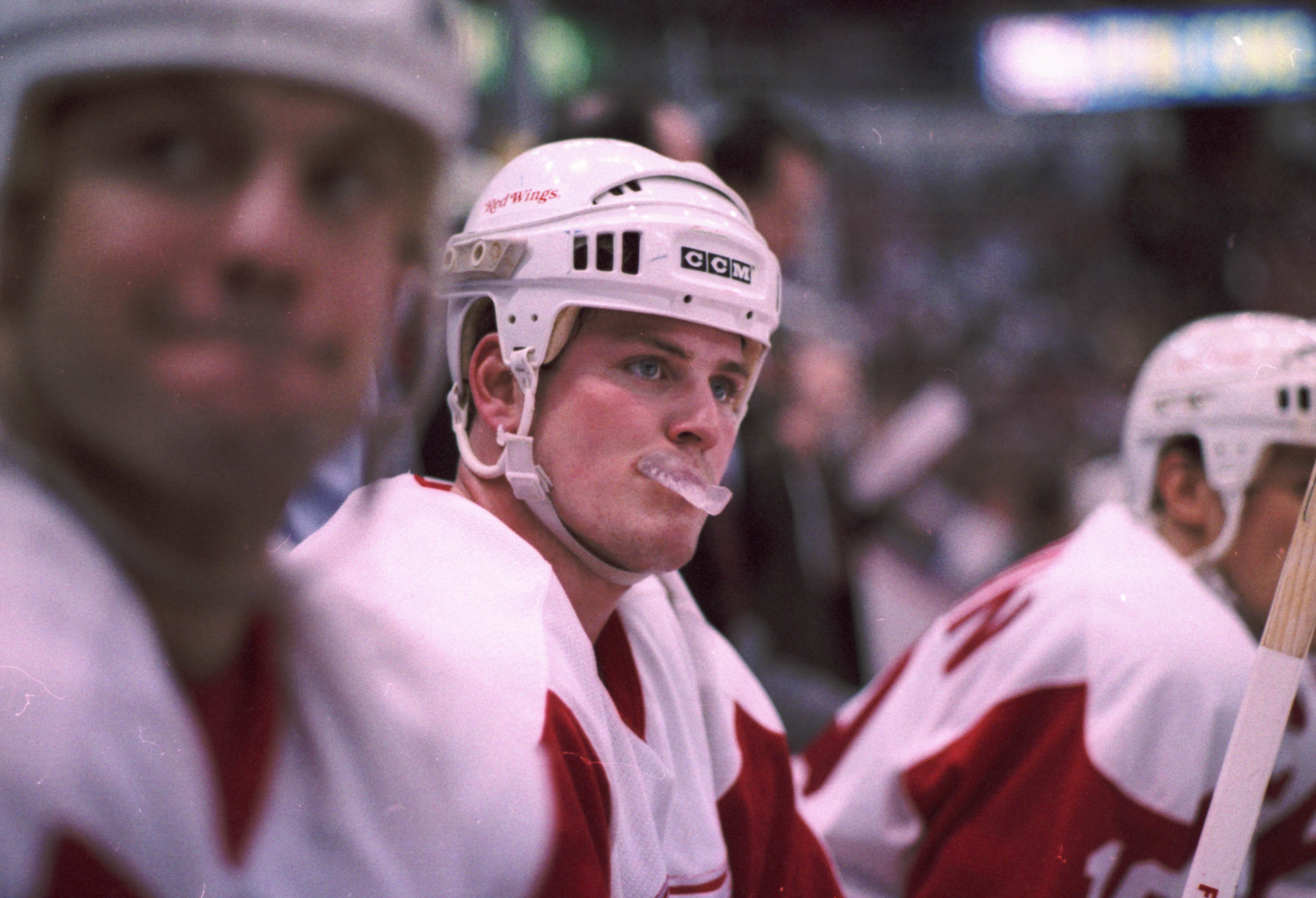 Shawn Burr, 47, longtime player with Red Wings - The Boston Globe