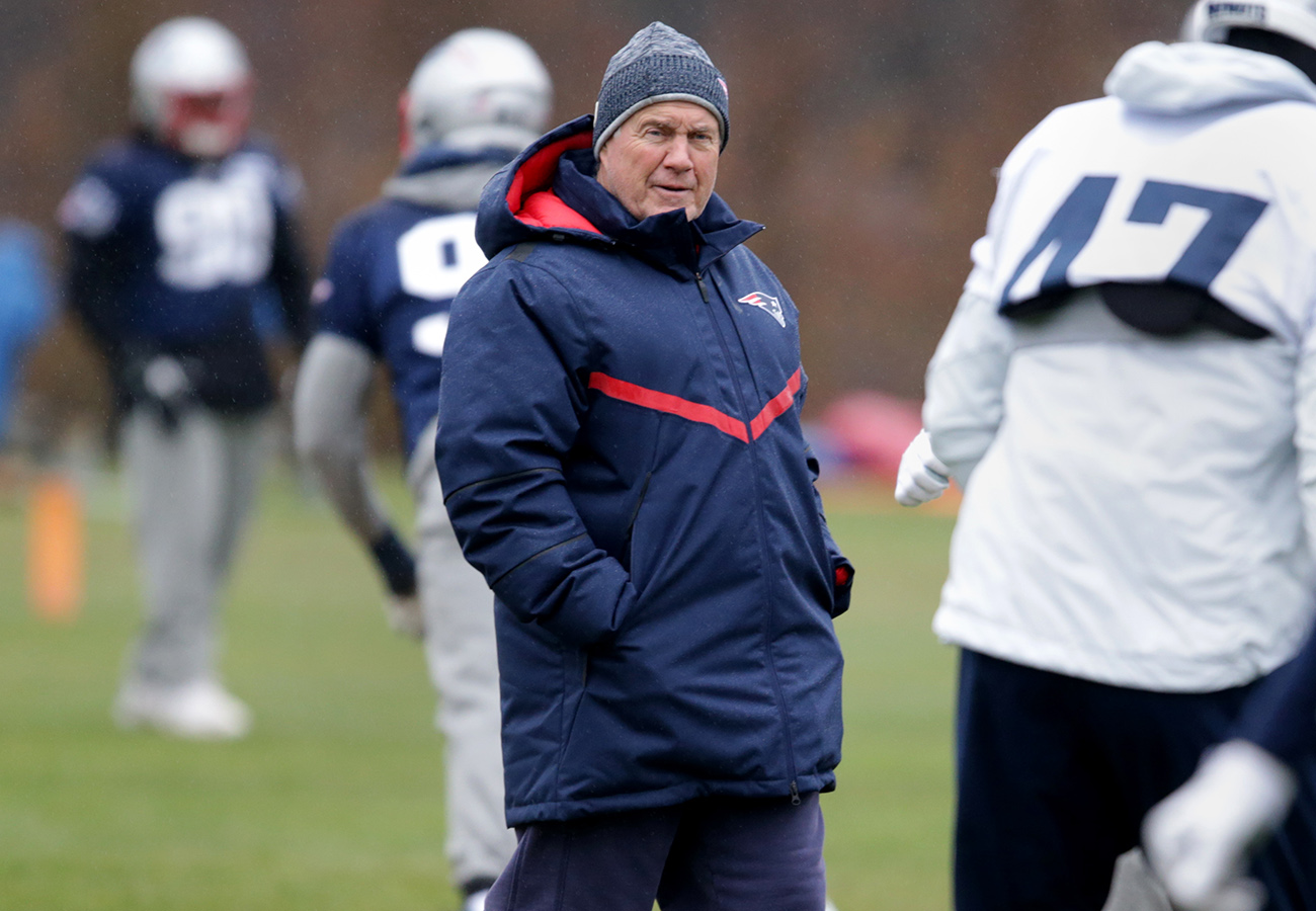 Cold and wind don’t drive Patriots off the practice field Wednesday ...