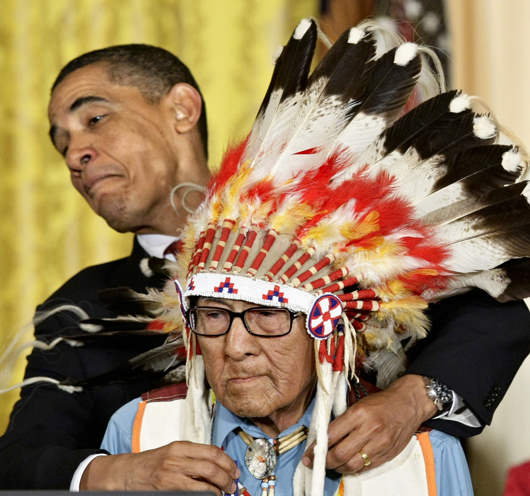 Historian, last surviving Crow war chief Joseph Medicine Crow dies at ...
