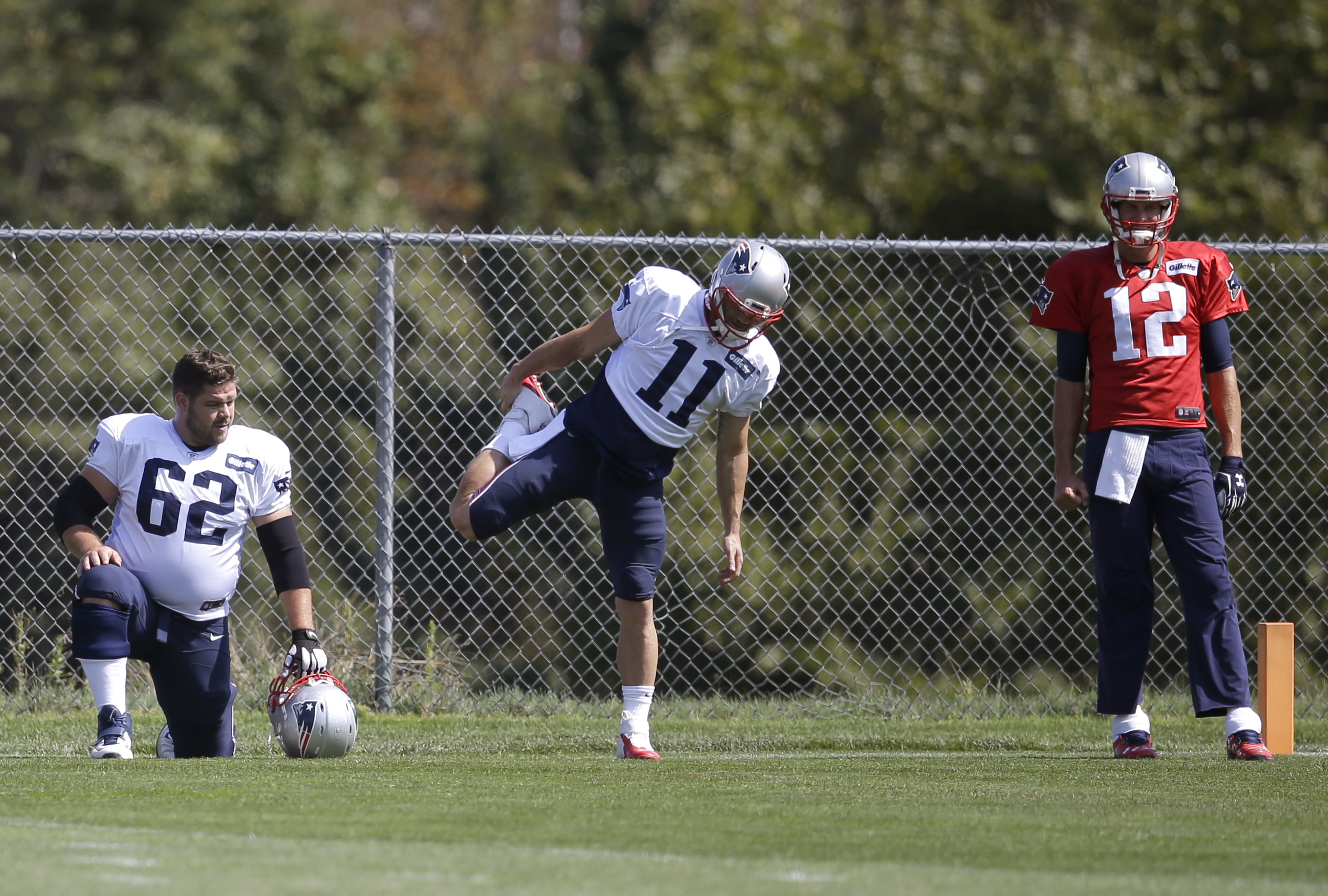 Patriots’ Ryan Wendell sidelined by ‘personal medical issue’ - The ...