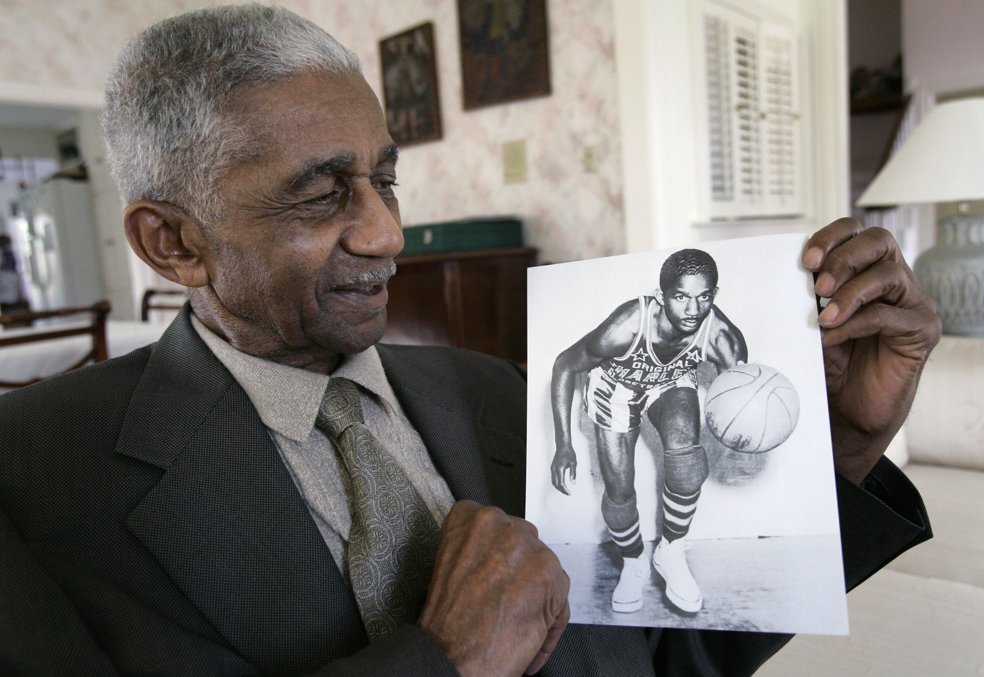 Marques Haynes, Harlem Globetrotters great; at 89 - The Boston Globe