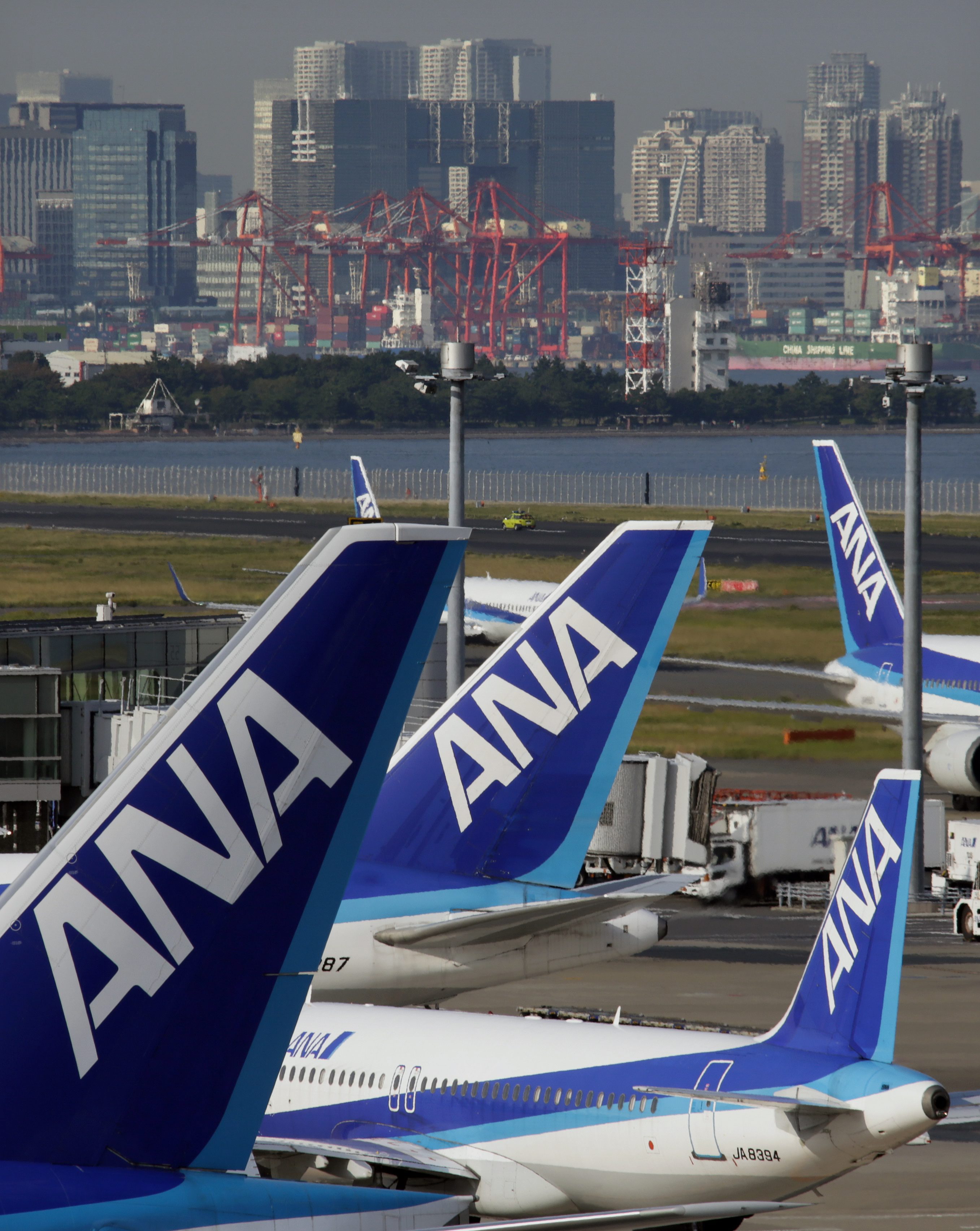 ANA orders jets worth $17B from Airbus, Boeing - The Boston Globe