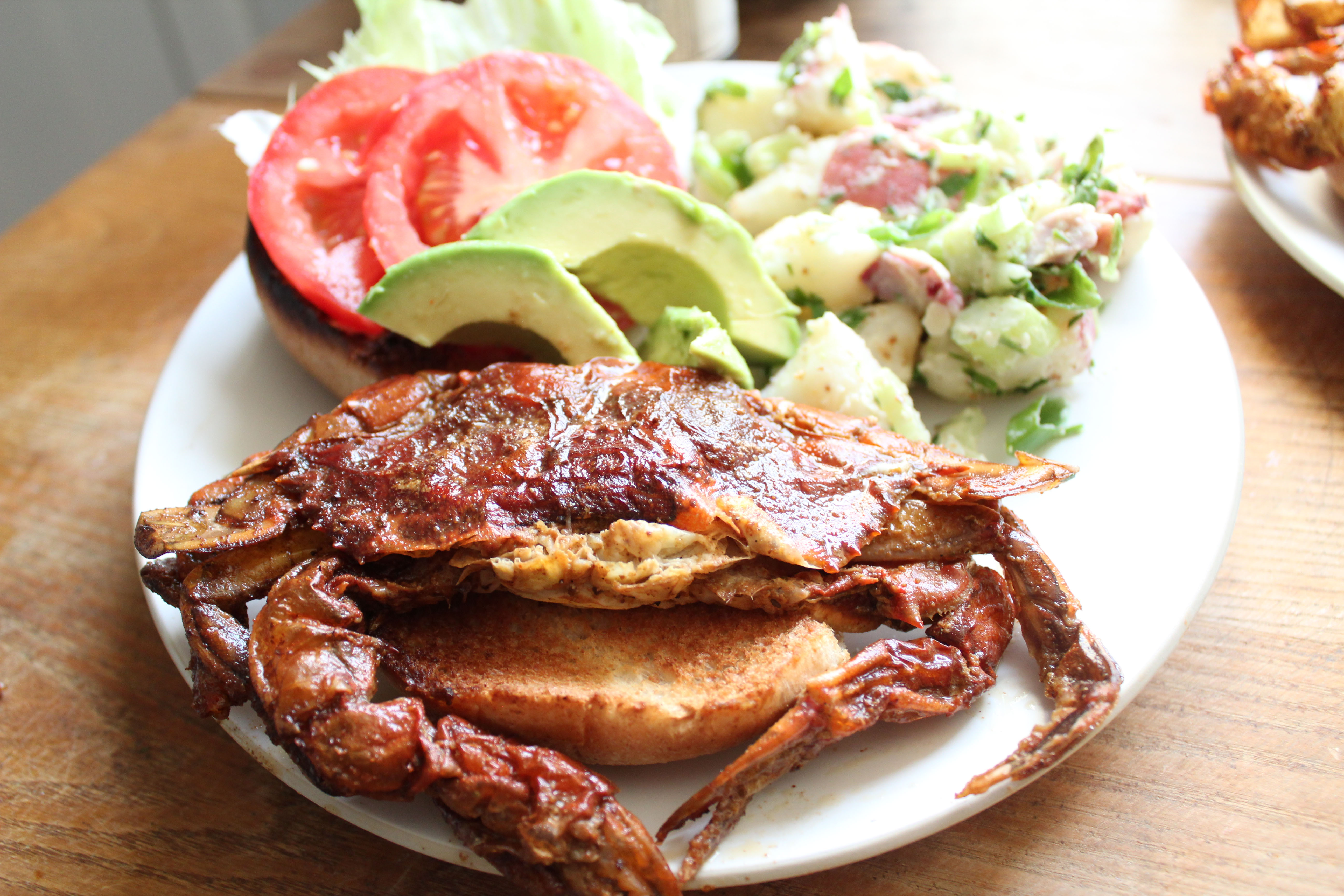 Recipe for soft-shell crab sandwiches with avocado and chipotle-lime ...