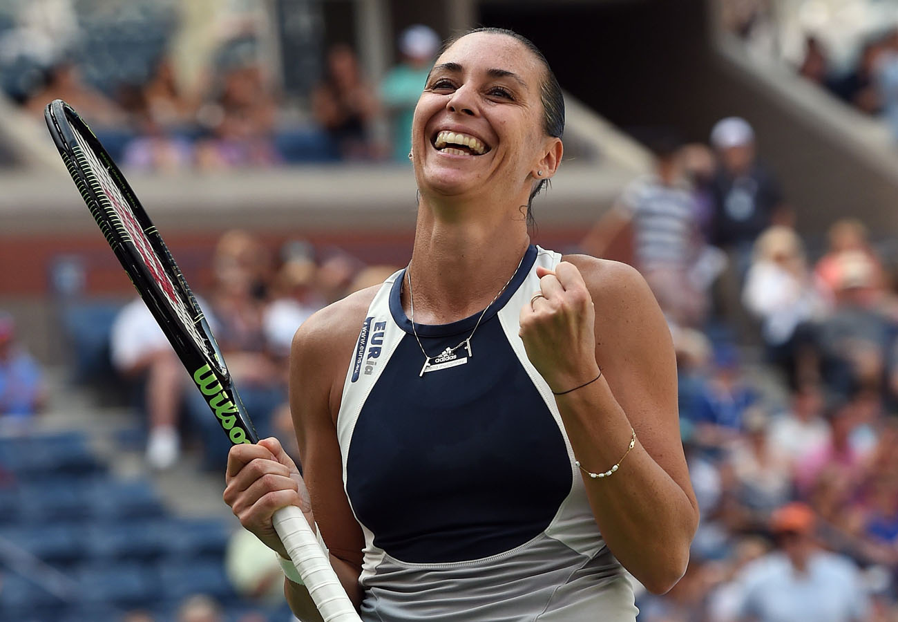 Simona Halep, Flavia Pennetta advance to semifinals - The Boston Globe