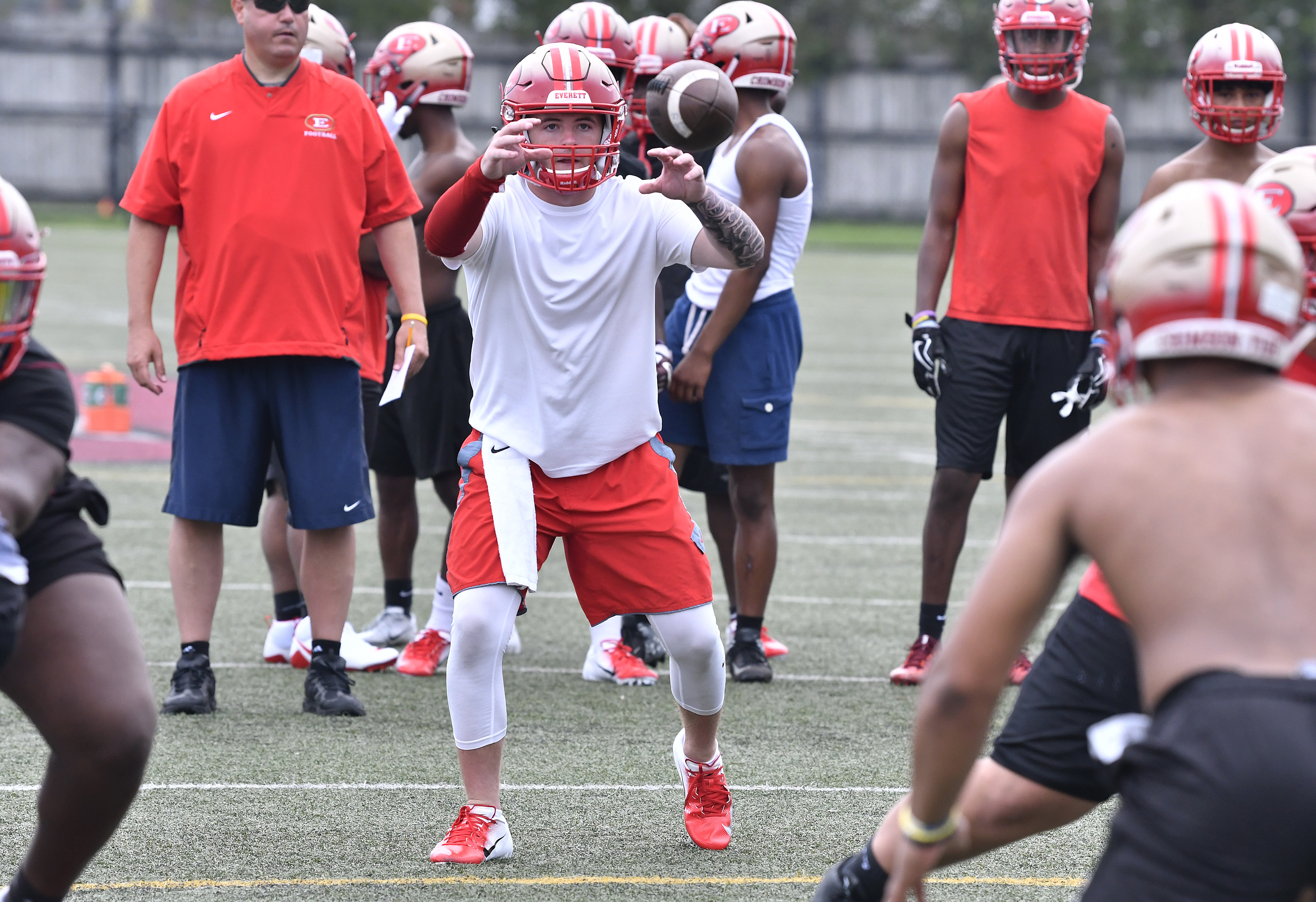 Everett kicks off new era with Theluxon Pierre - The Boston Globe