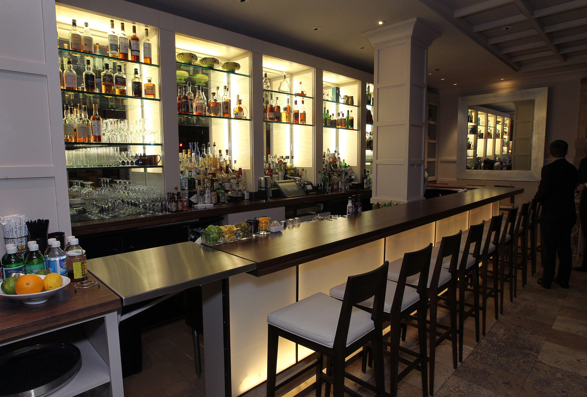 Clio restaurant gets a makeover - The Boston Globe