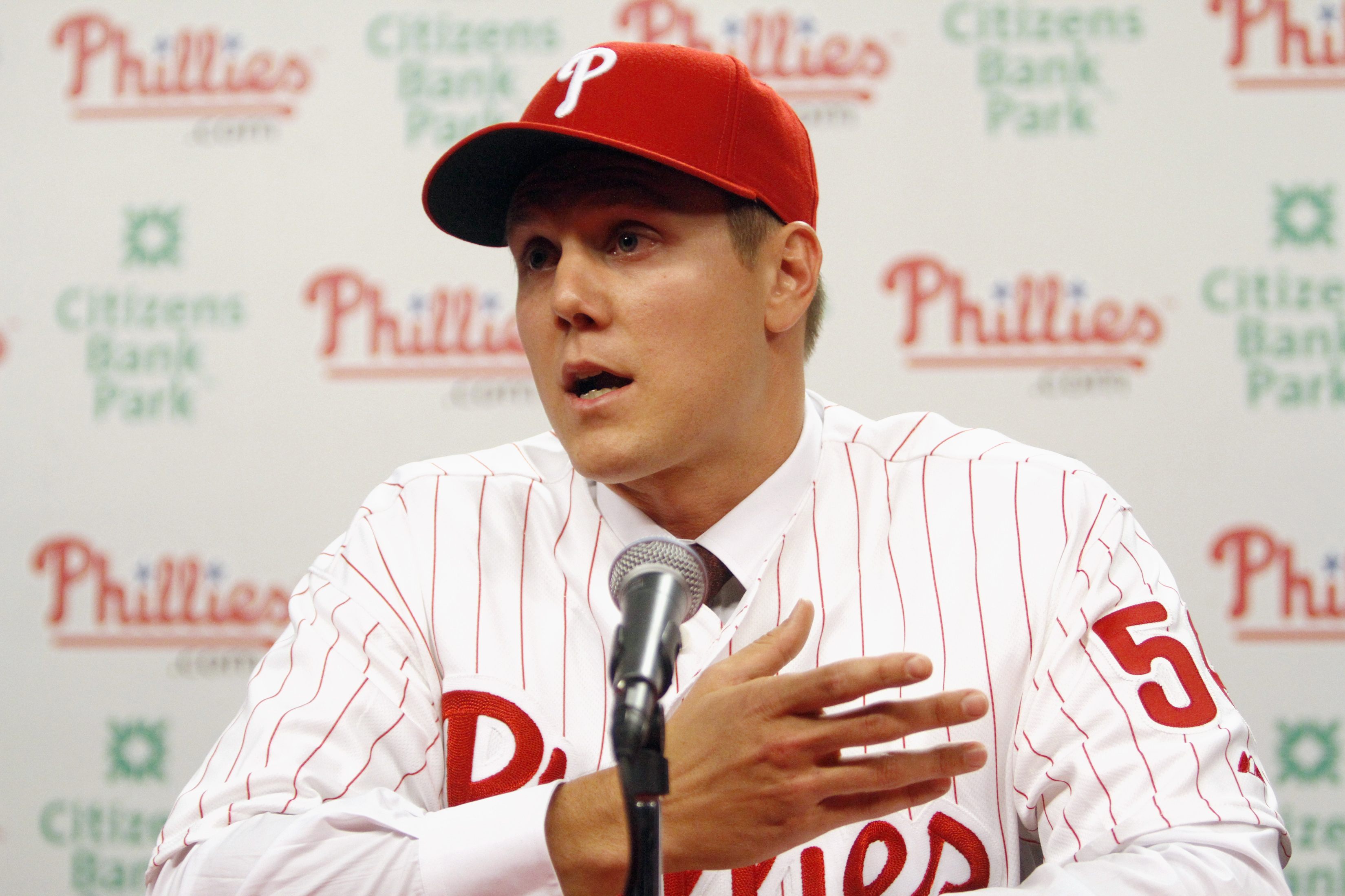 Jonathan Papelbon thrilled to be with Phillies - The Boston Globe