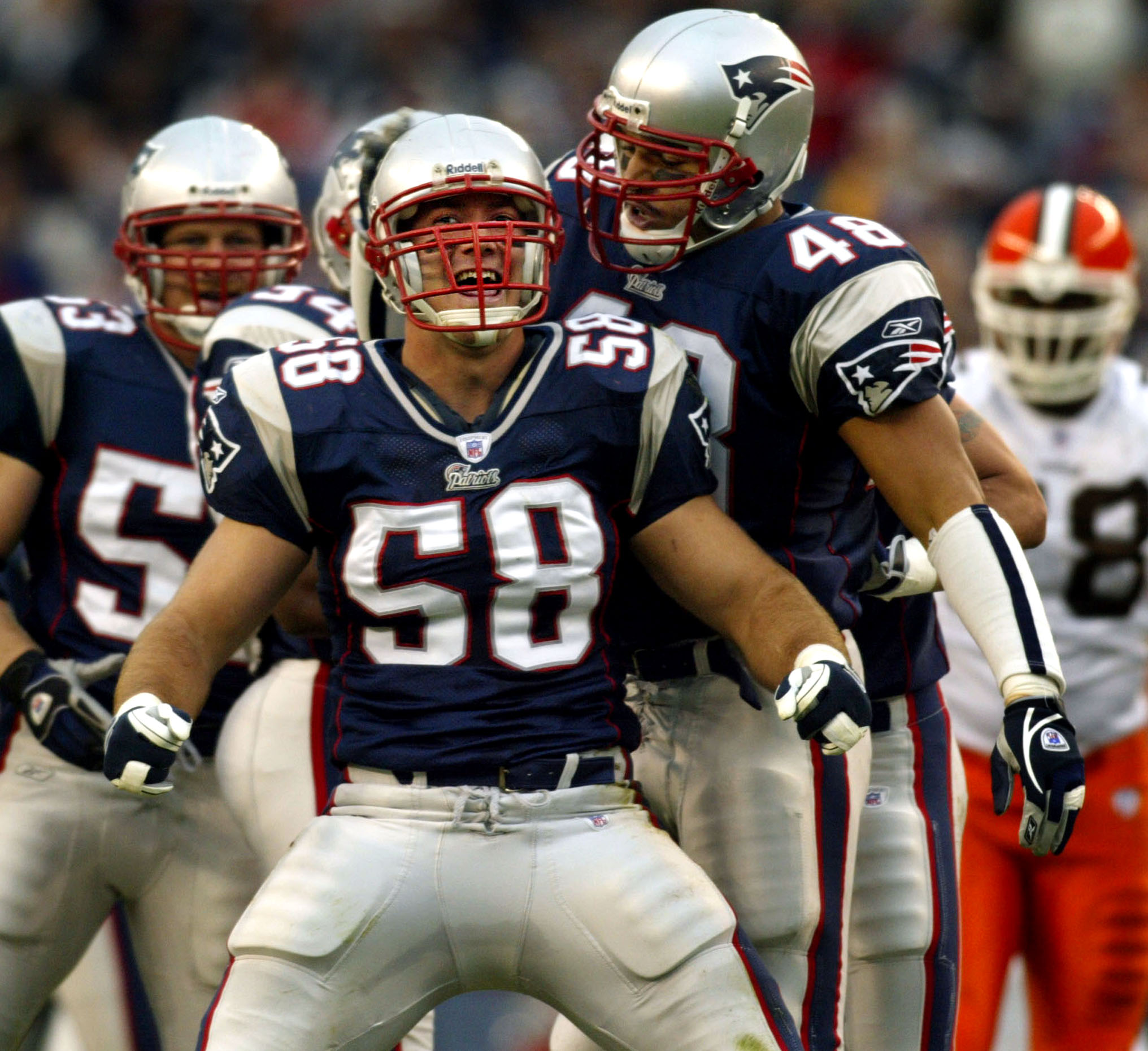 Patriots find ugly ways to beat up on battered Browns - The Boston Globe