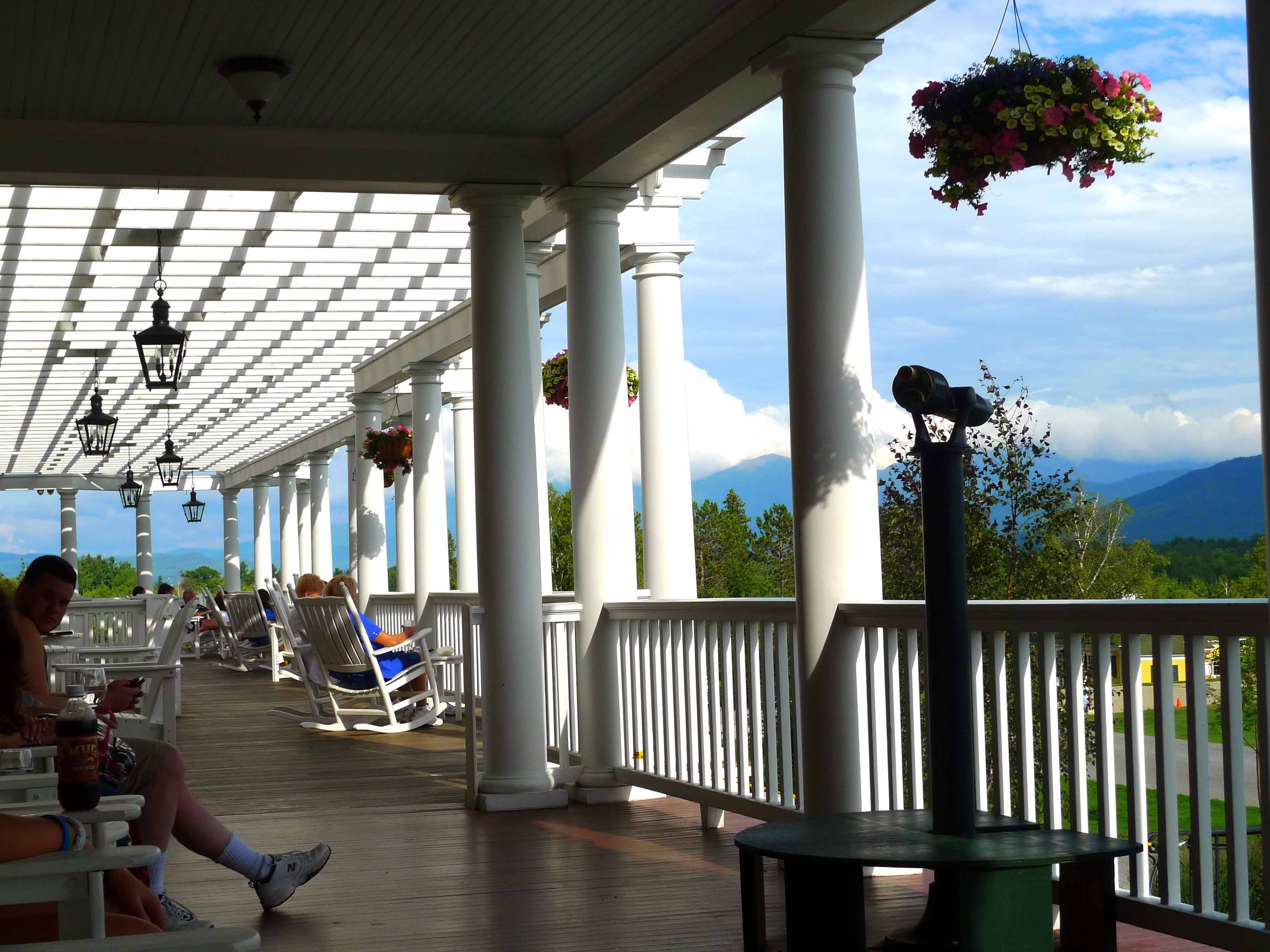 In praise of porches, where summer really rocks - The Boston Globe